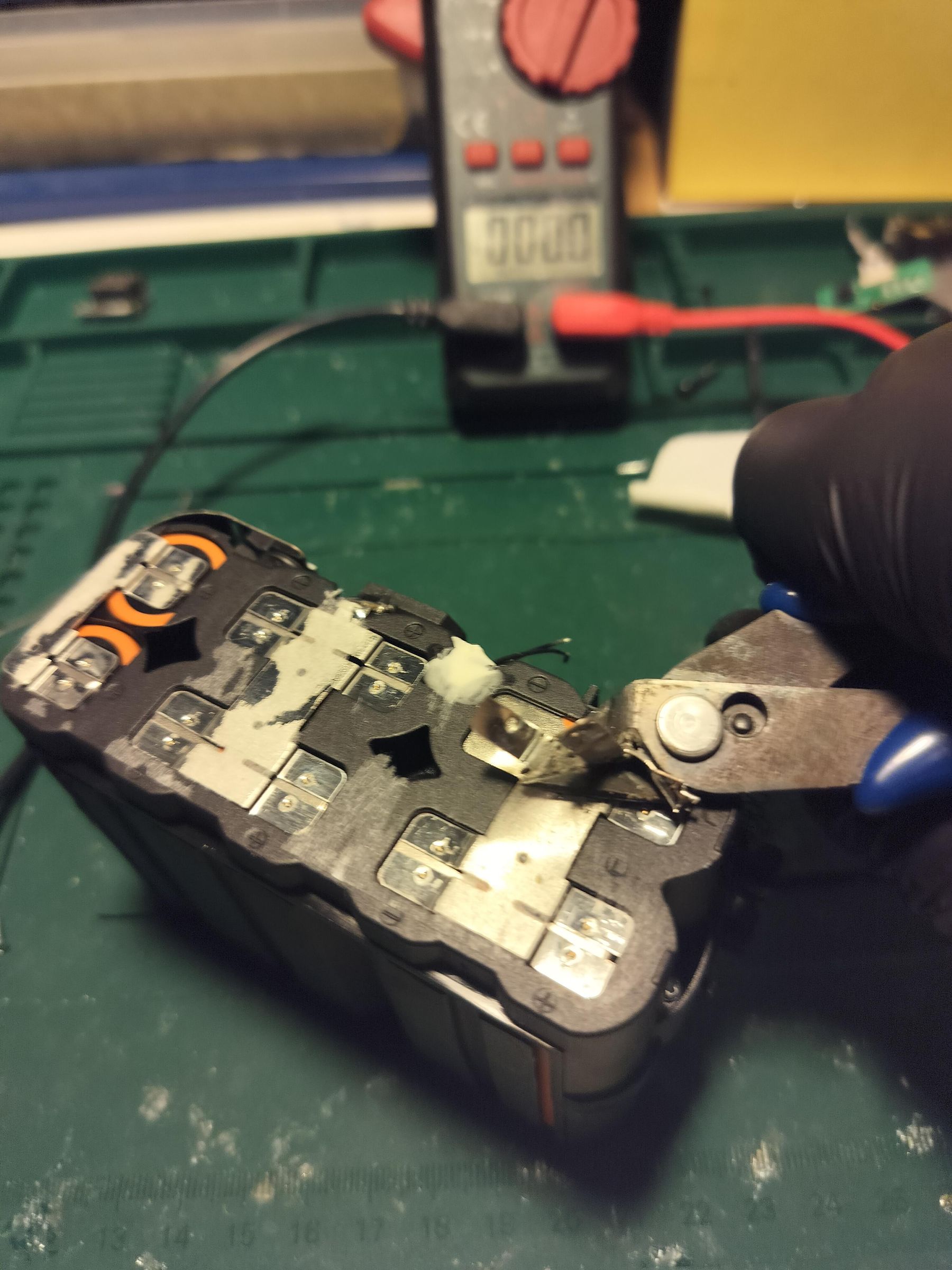Diy Powerbank With Refurbished 18650 Lithium Cells 8 Steps