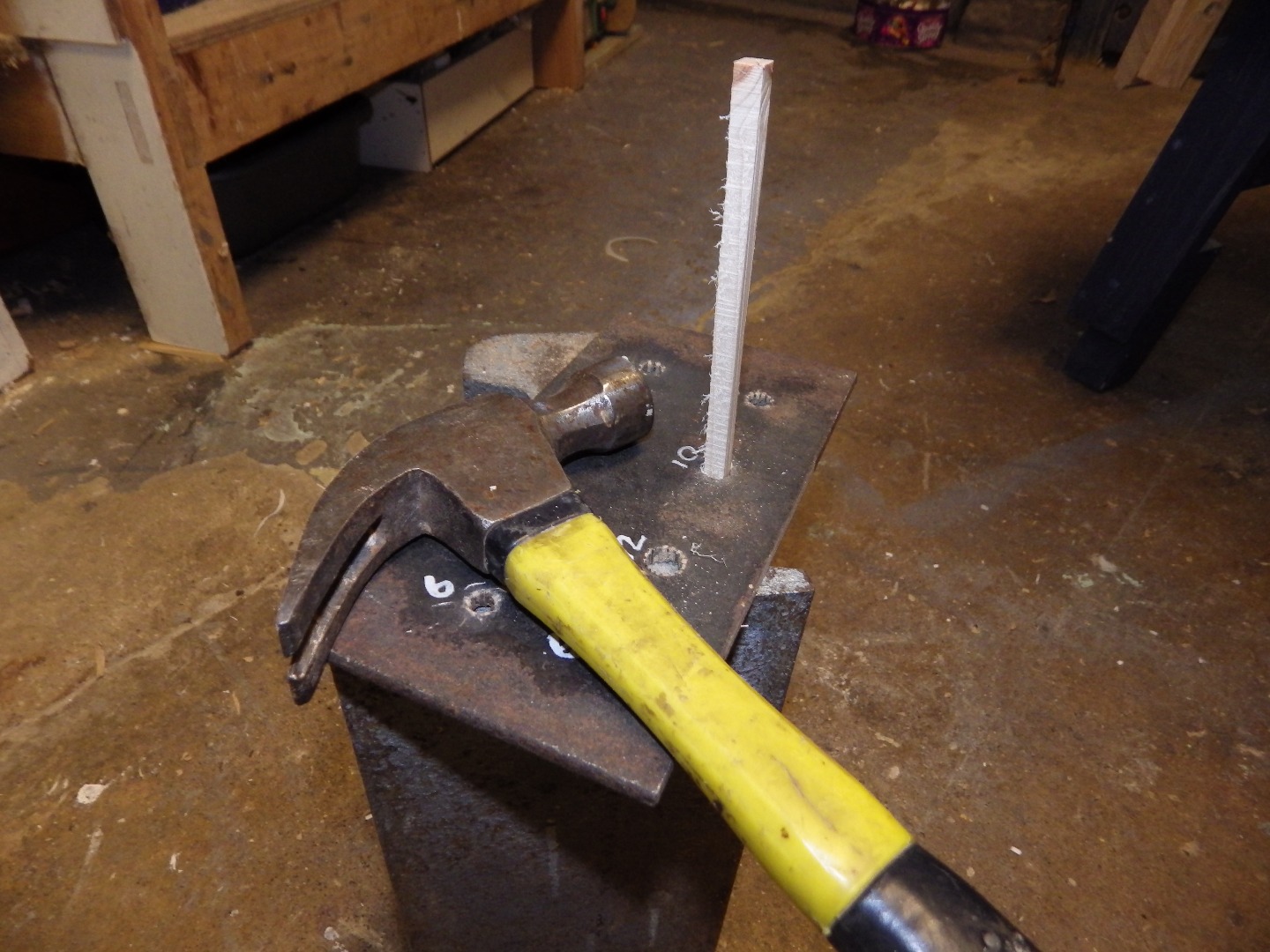 Making Wooden Dowels the Easy Way : 5 Steps - Instructables