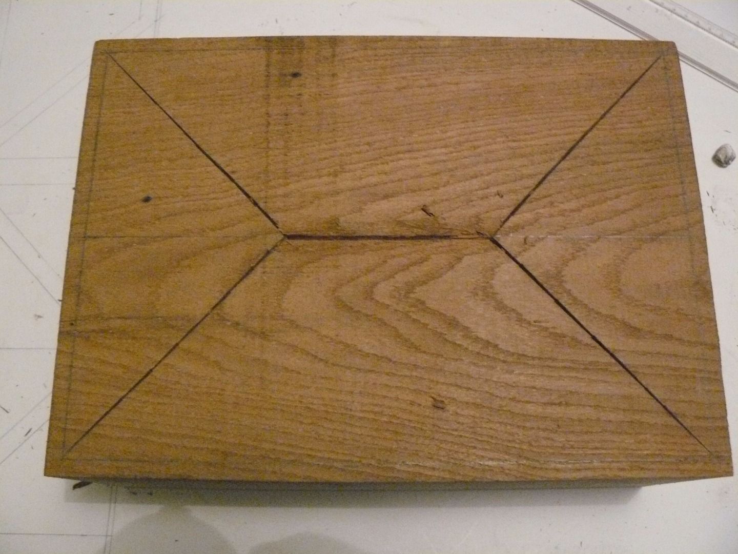 Medieval / Renaissance Box : 10 Steps (with Pictures) - Instructables