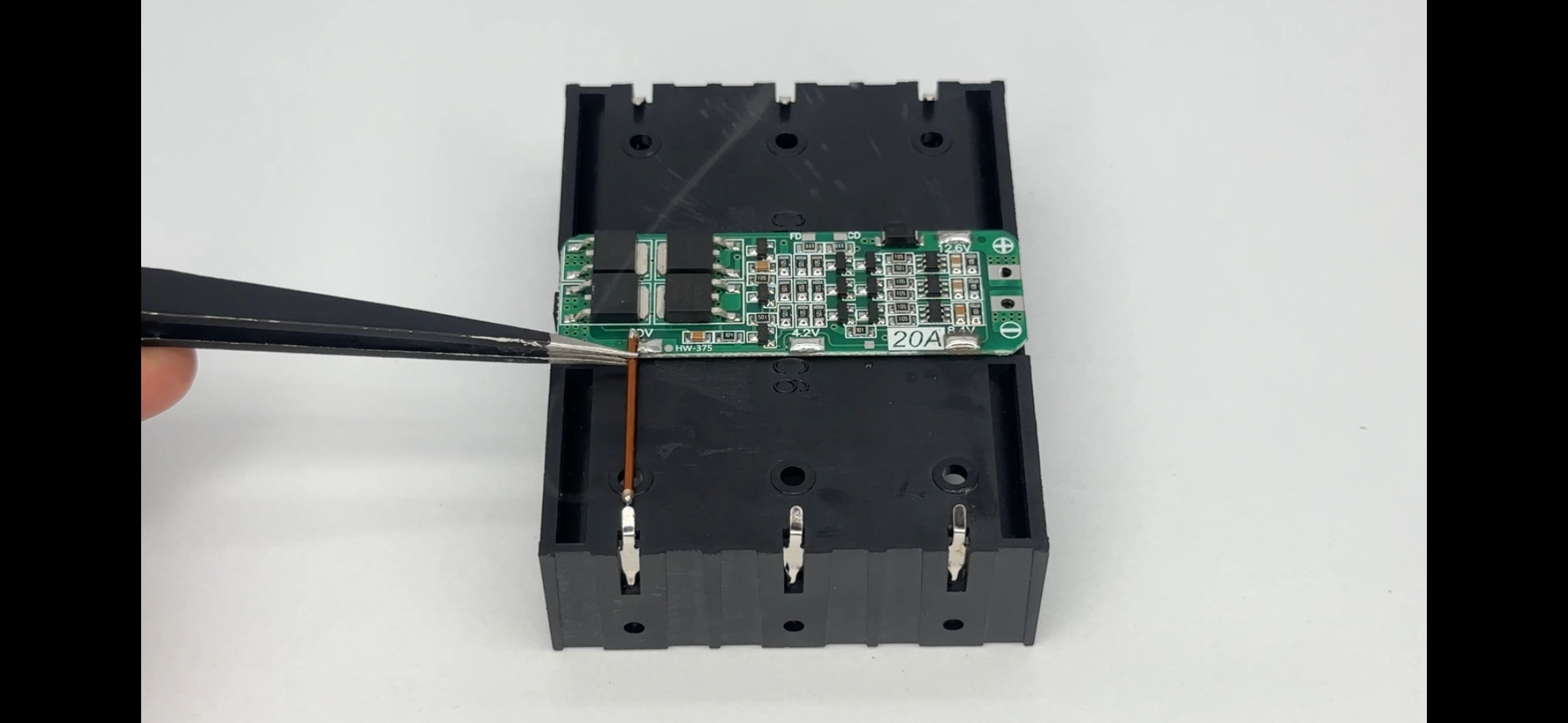 Build a Compact WiFi UPS at Easy : 10 Steps (with Pictures) - Instructables