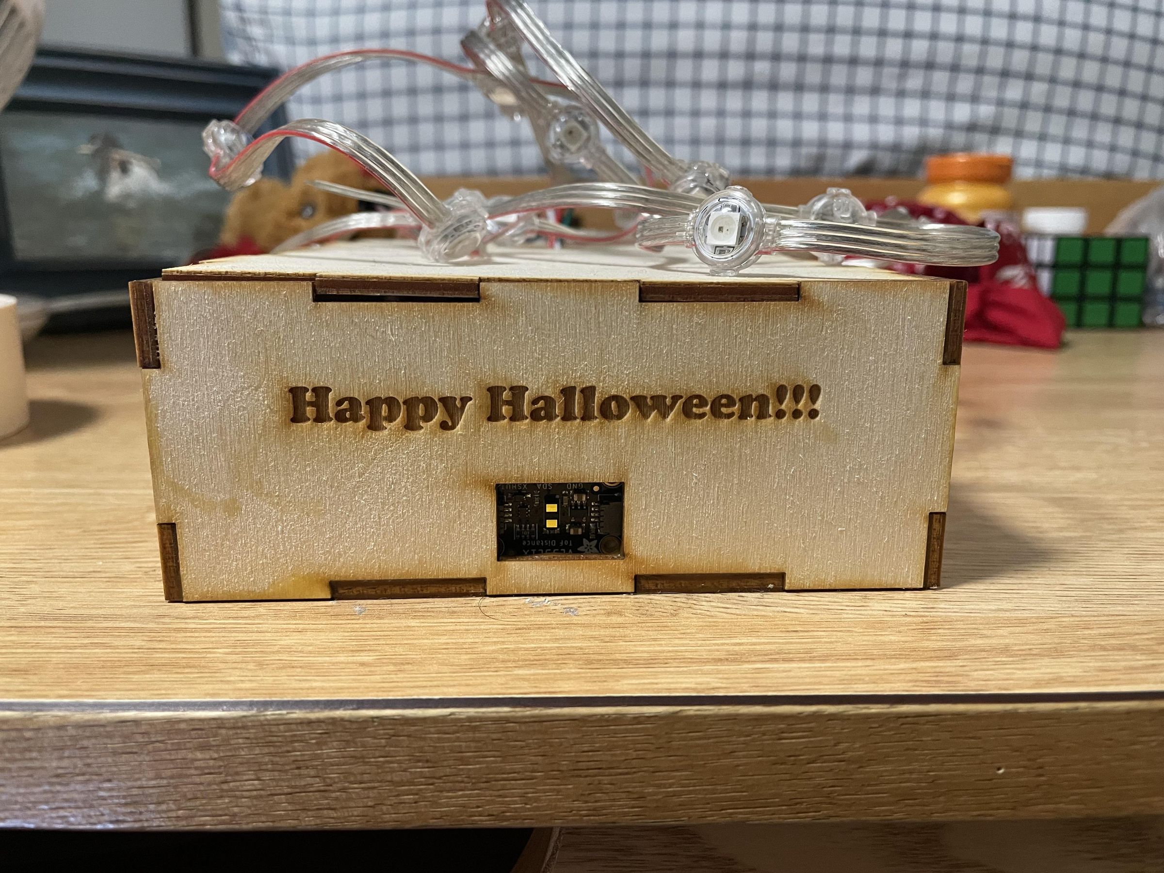 Light Up Skull With Proximity Sensors : 5 Steps - Instructables