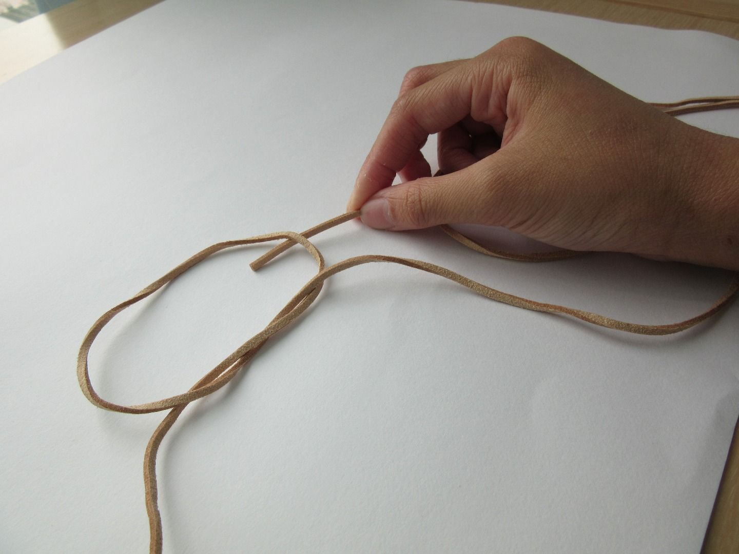 Suede Leather Infinity Knot Bracelet : 5 Steps - Instructables