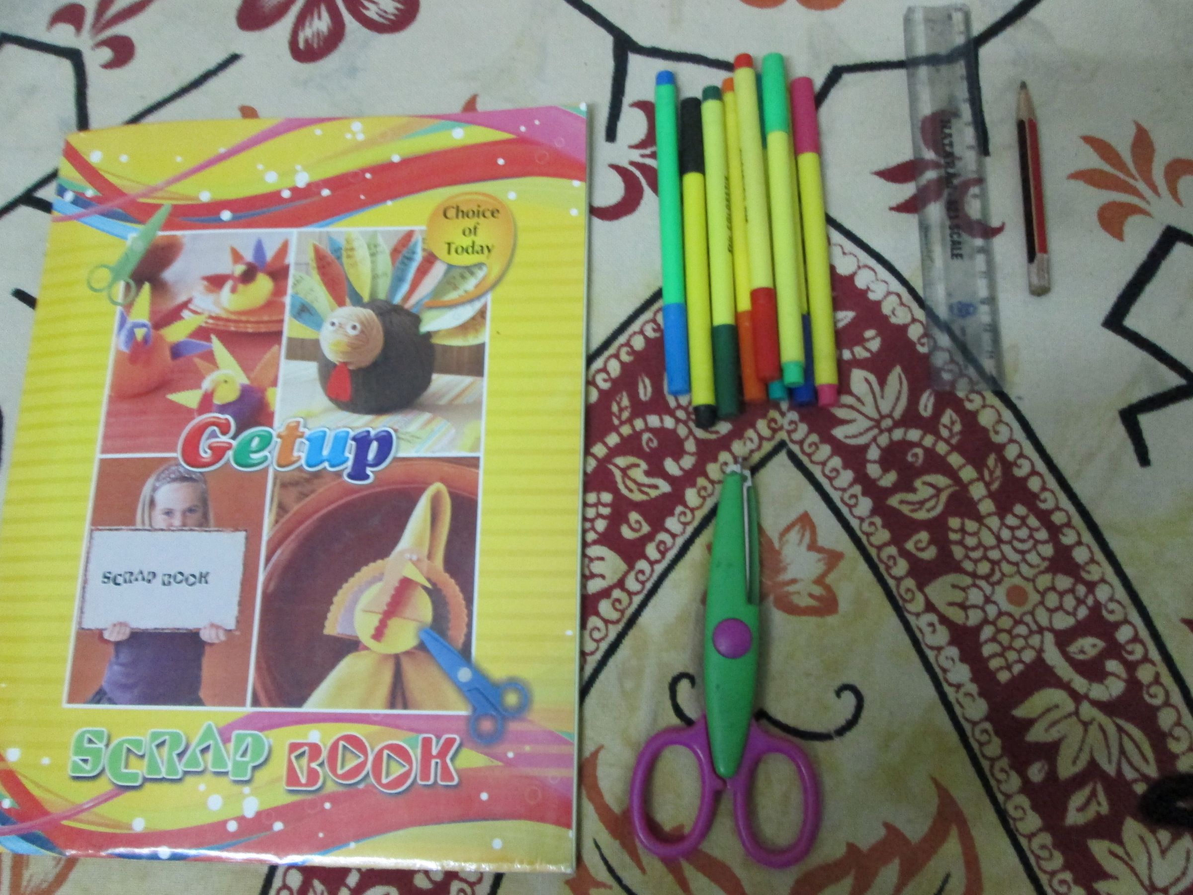 DECORATING SCRAPBOOK (2nd Edition) : 4 Steps - Instructables