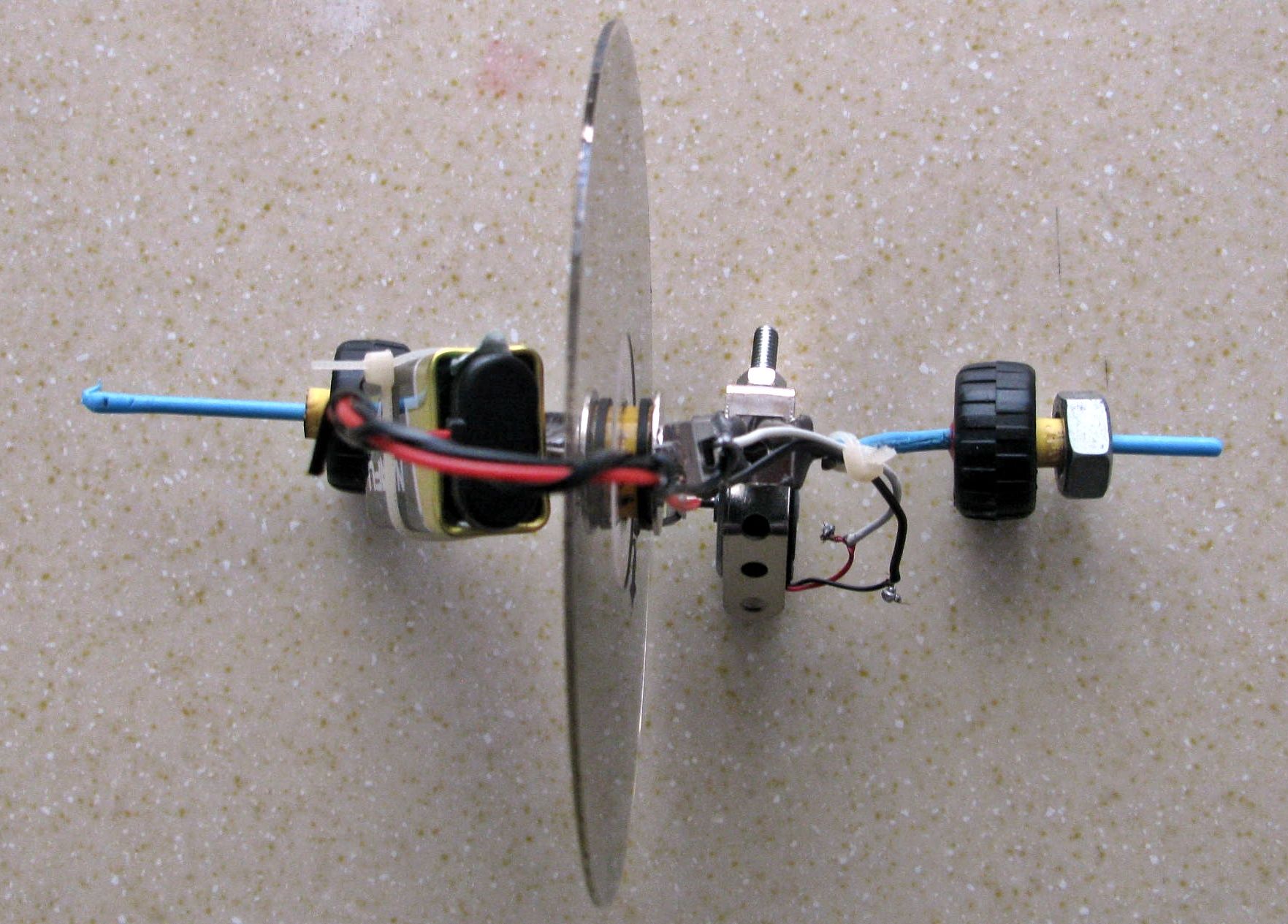 Motorized Uniwheel Toy Thing (Mutt) (with Pictures) - Instructables