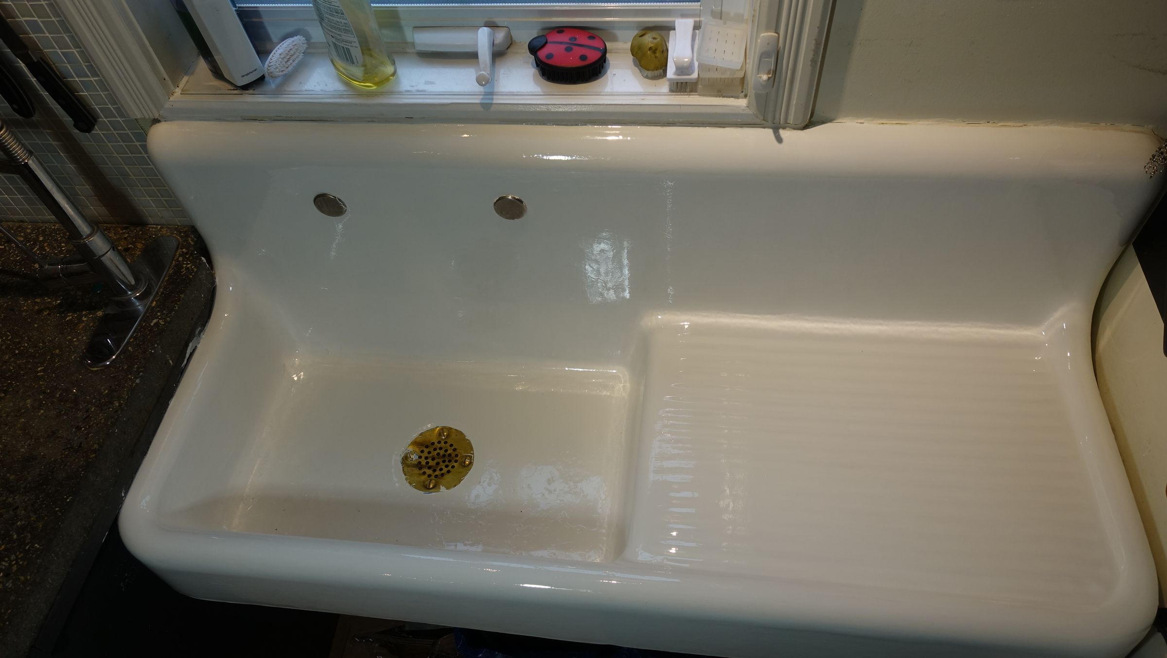 Refinishing an Antique Porcelain Sink : 3 Steps (with Pictures ...