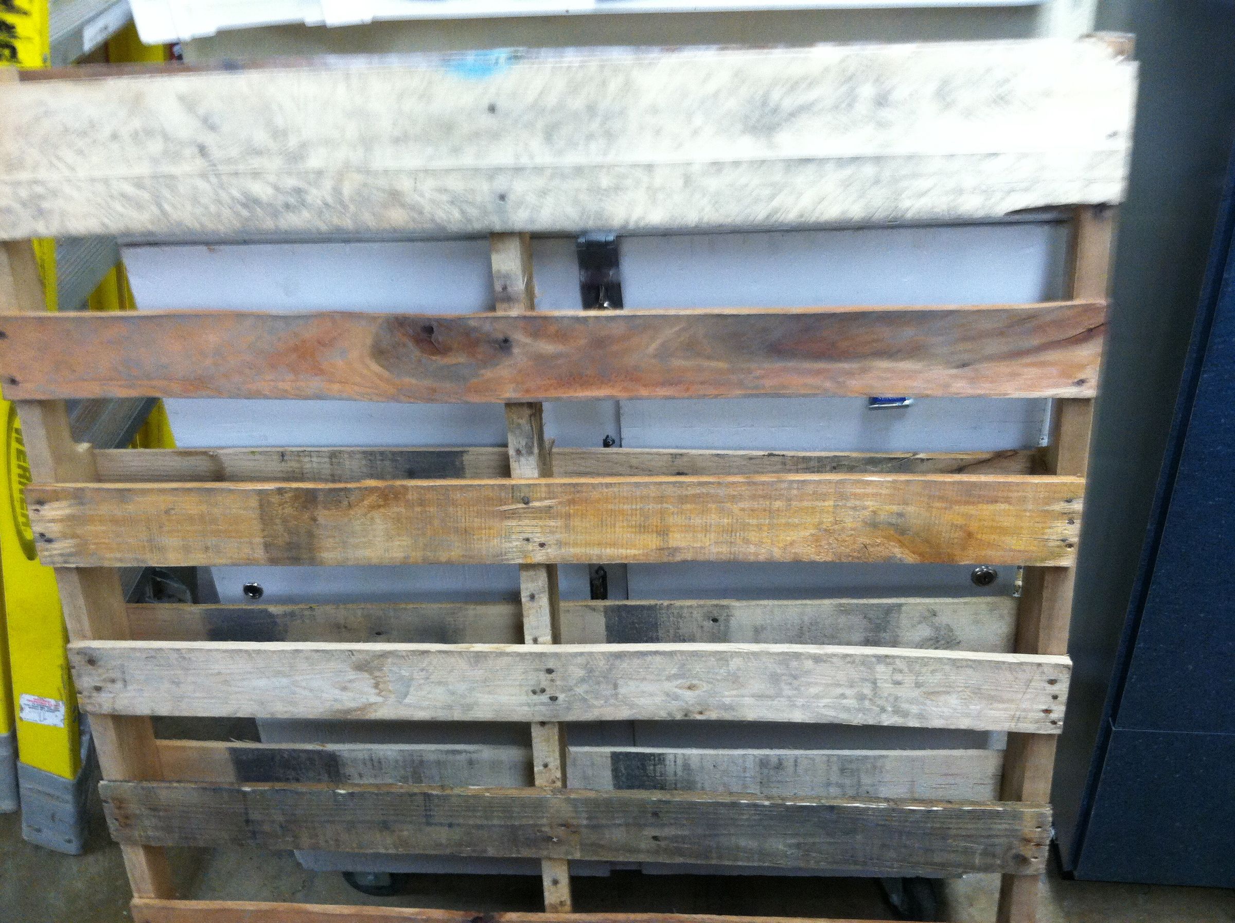 Arts and Crafts Pallet Clock : 14 Steps (with Pictures) - Instructables