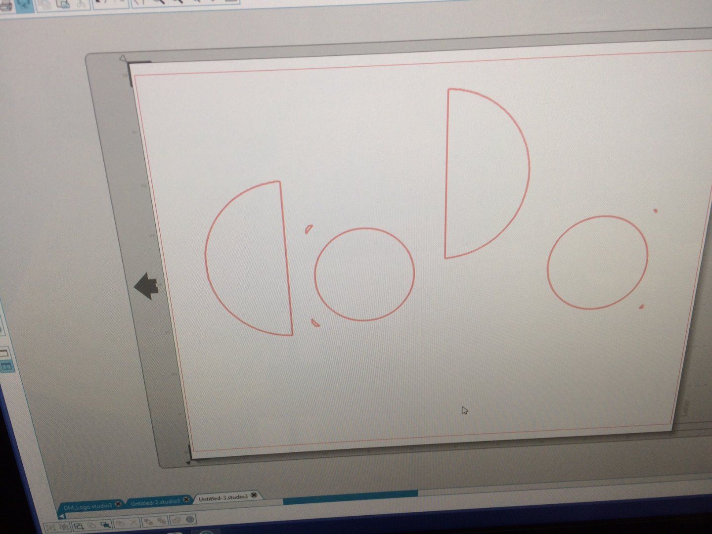 Robot Logo for Cornhole Game Using Silhouette Portrait : 9 Steps ...