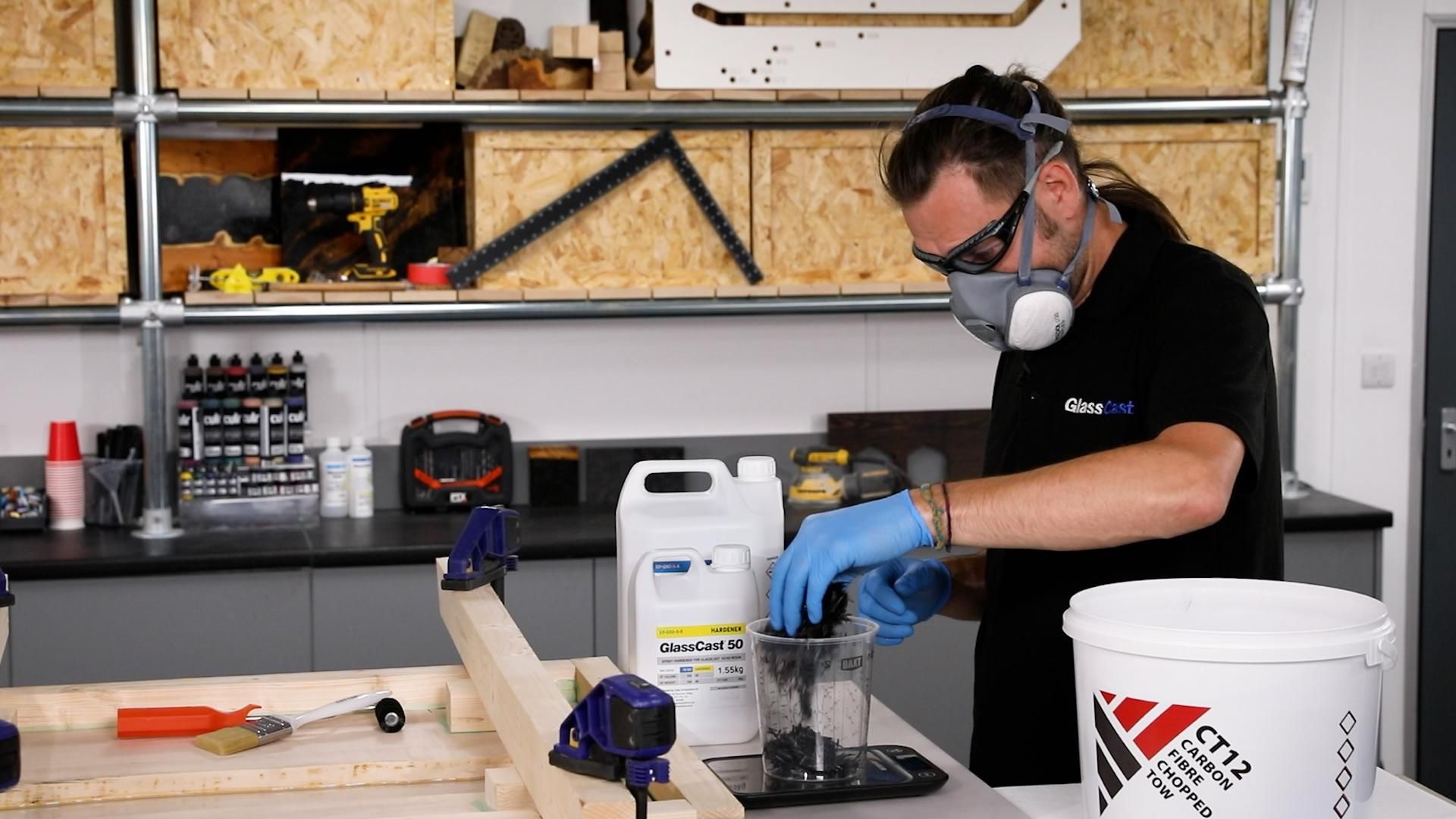 DIY Forged Carbon Fibre and Resin River Table : 12 Steps (with Pictures ...