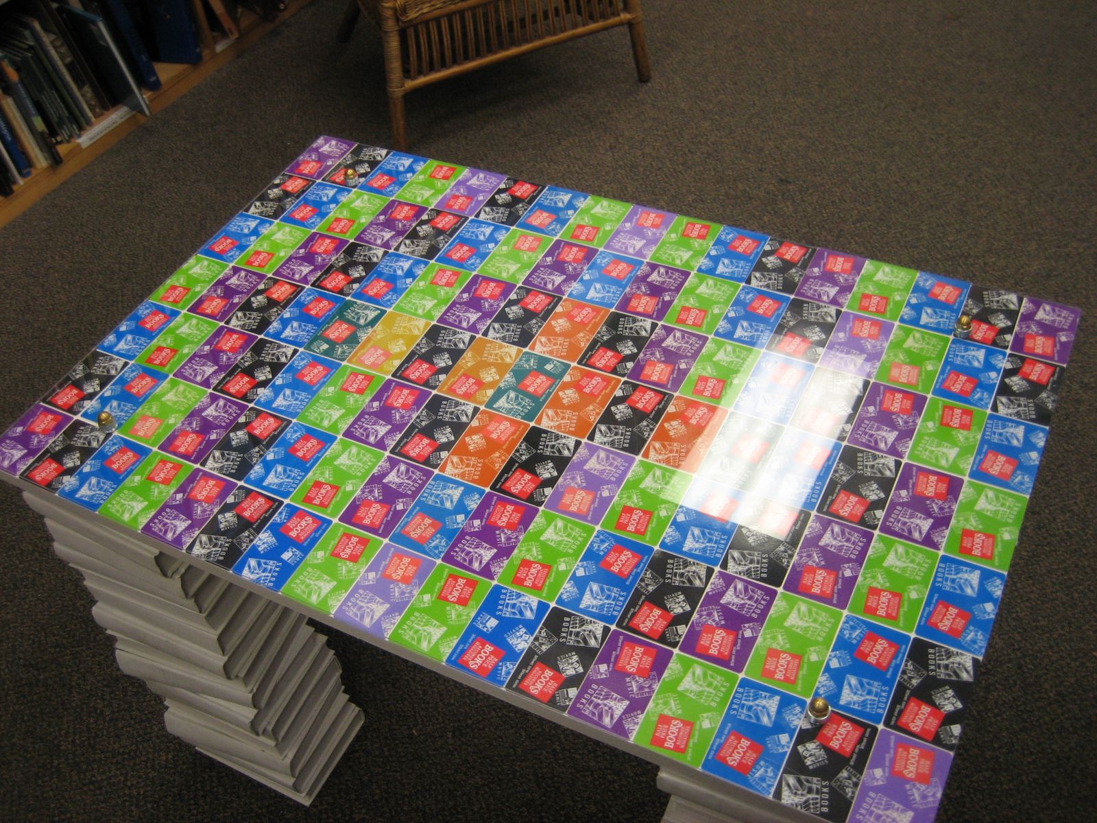 Make Table Legs Out of Books : 8 Steps (with Pictures) - Instructables