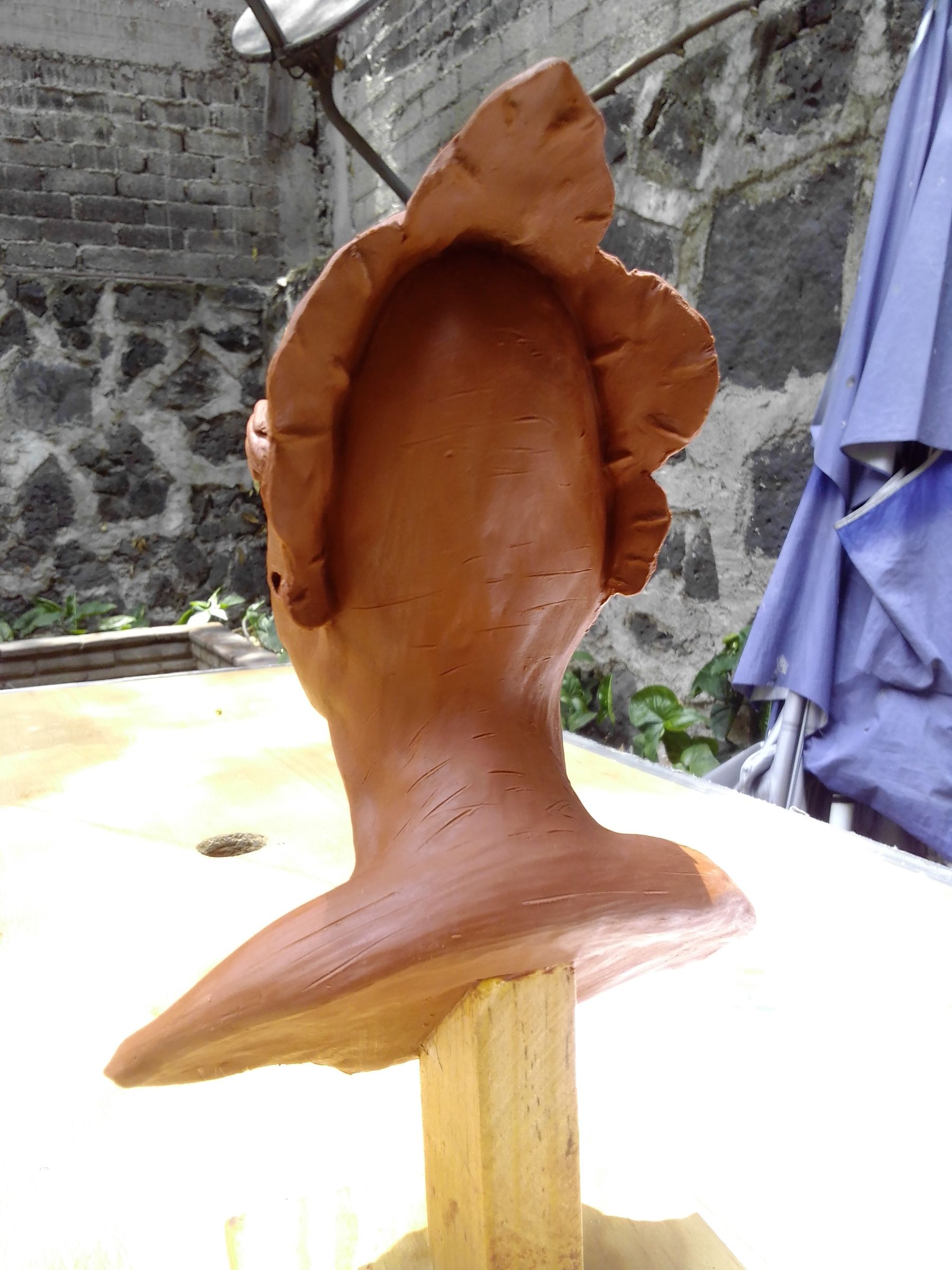 Sculpt in Clay.Creature From Another Planet. : 7 Steps - Instructables