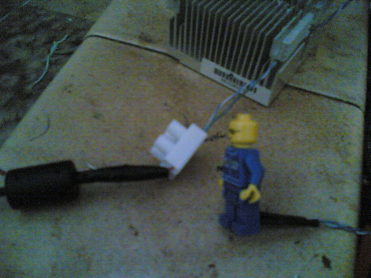 USB Powered Glowing LEGO Man : 3 Steps - Instructables