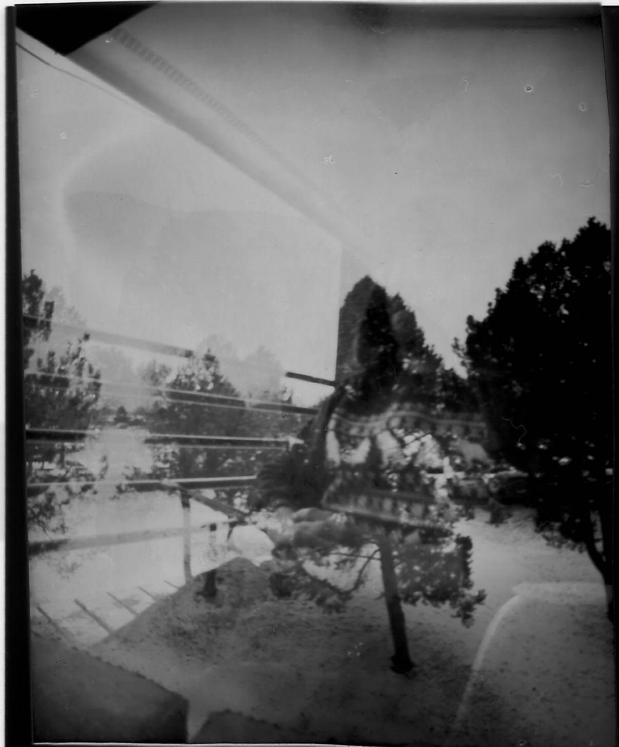 DIY Pinhole Camera With an Oatmeal Tube : 5 Steps (with Pictures ...