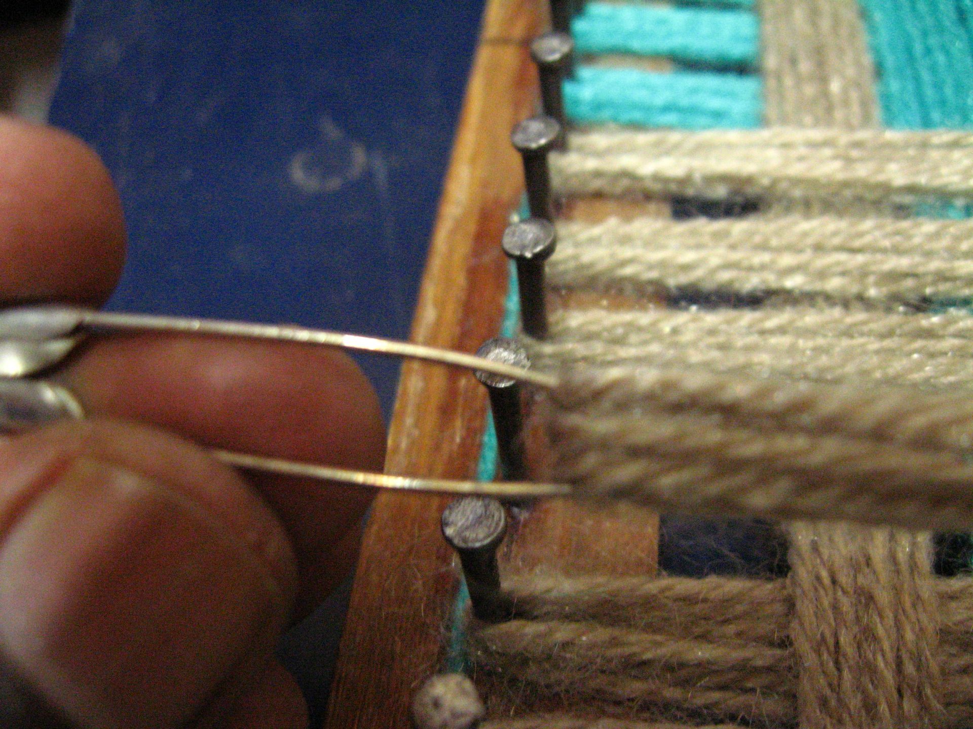 How to Weave a Small Table Mat With Home Made Loom : 13 Steps (with ...