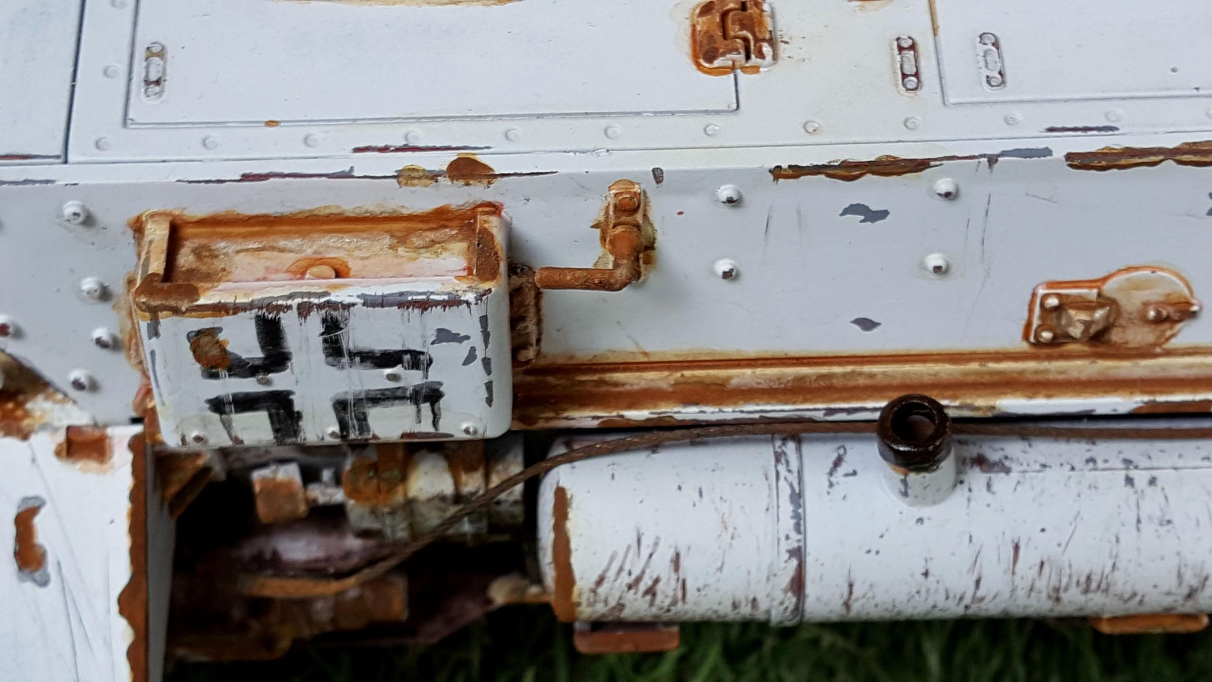 Winter Camo Panzer IV / Weathering : 3 Steps - Instructables