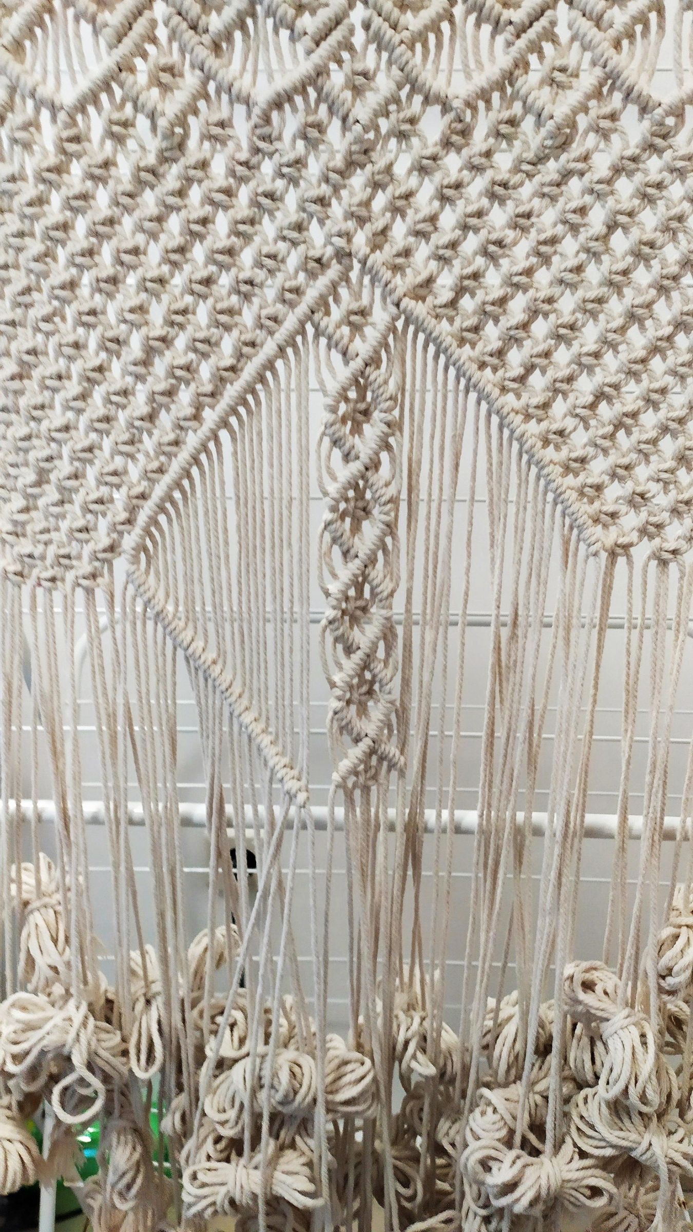 How to Make a Bohemian Macrame Rug : 14 Steps (with Pictures ...