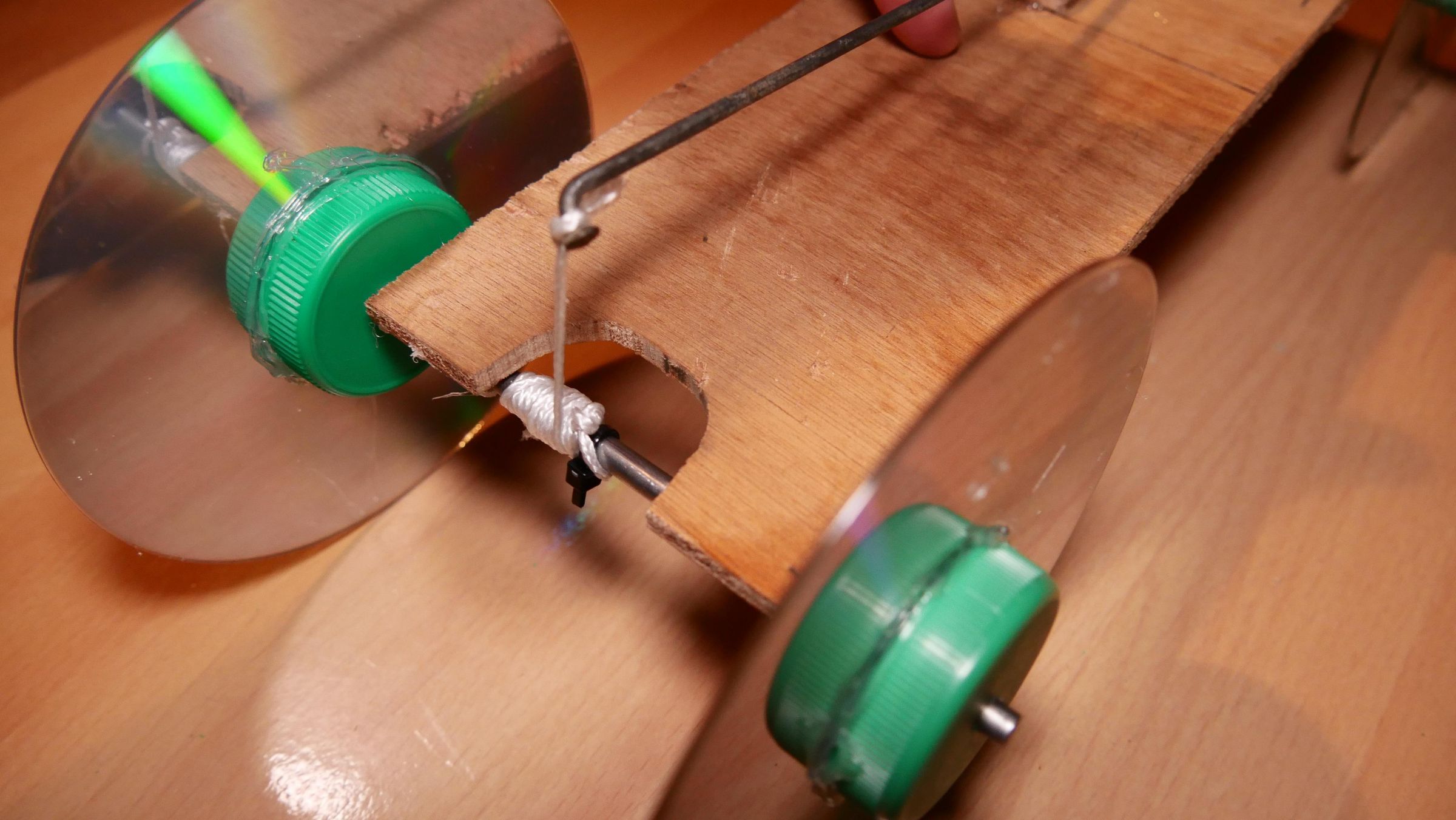 4 Steps MOUSETRAP CAR (1/240 Mechanical Advantage) : 5 Steps (with ...