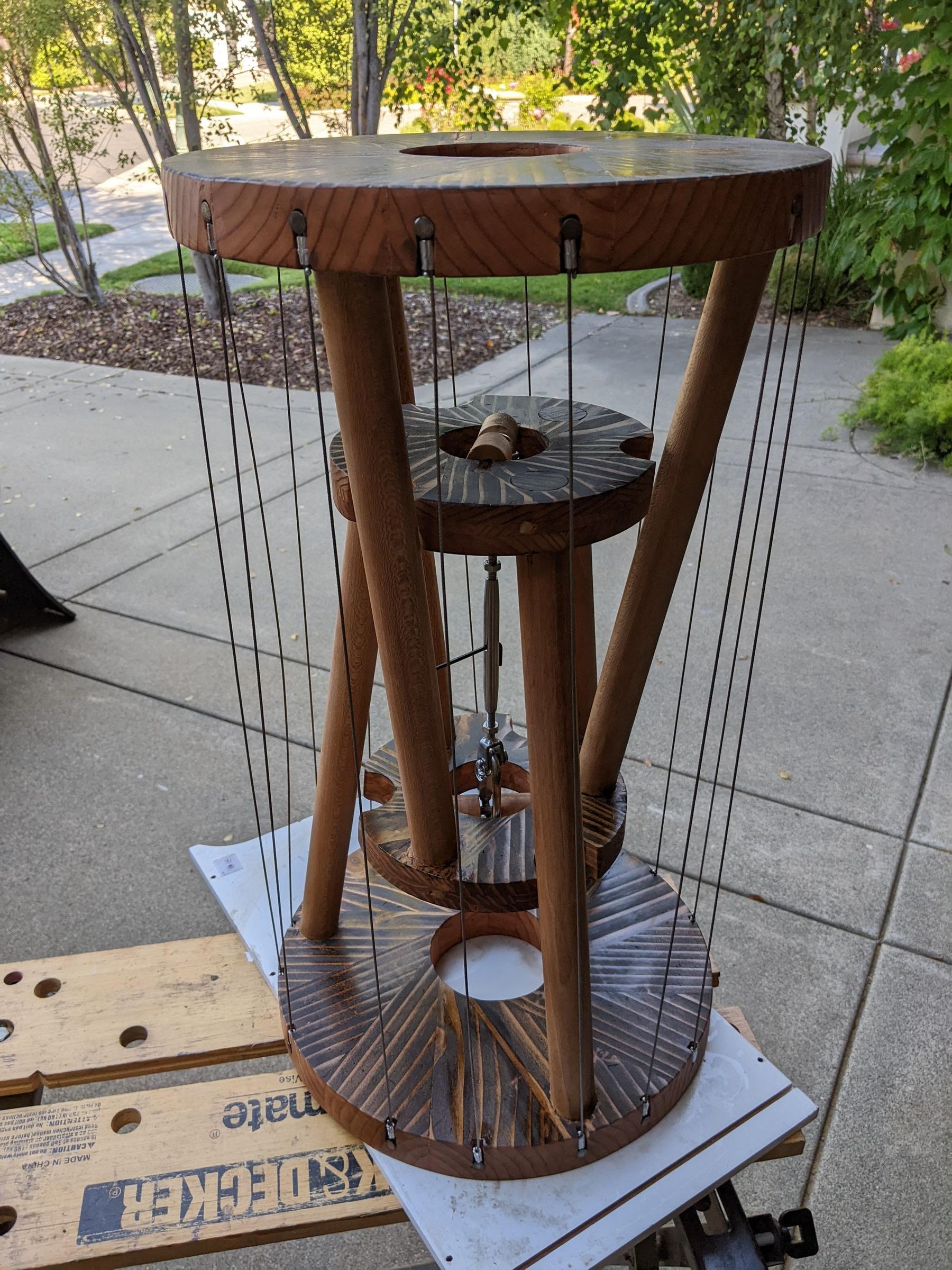 Floating Stool - Not What You Think (AirStool) : 5 Steps - Instructables