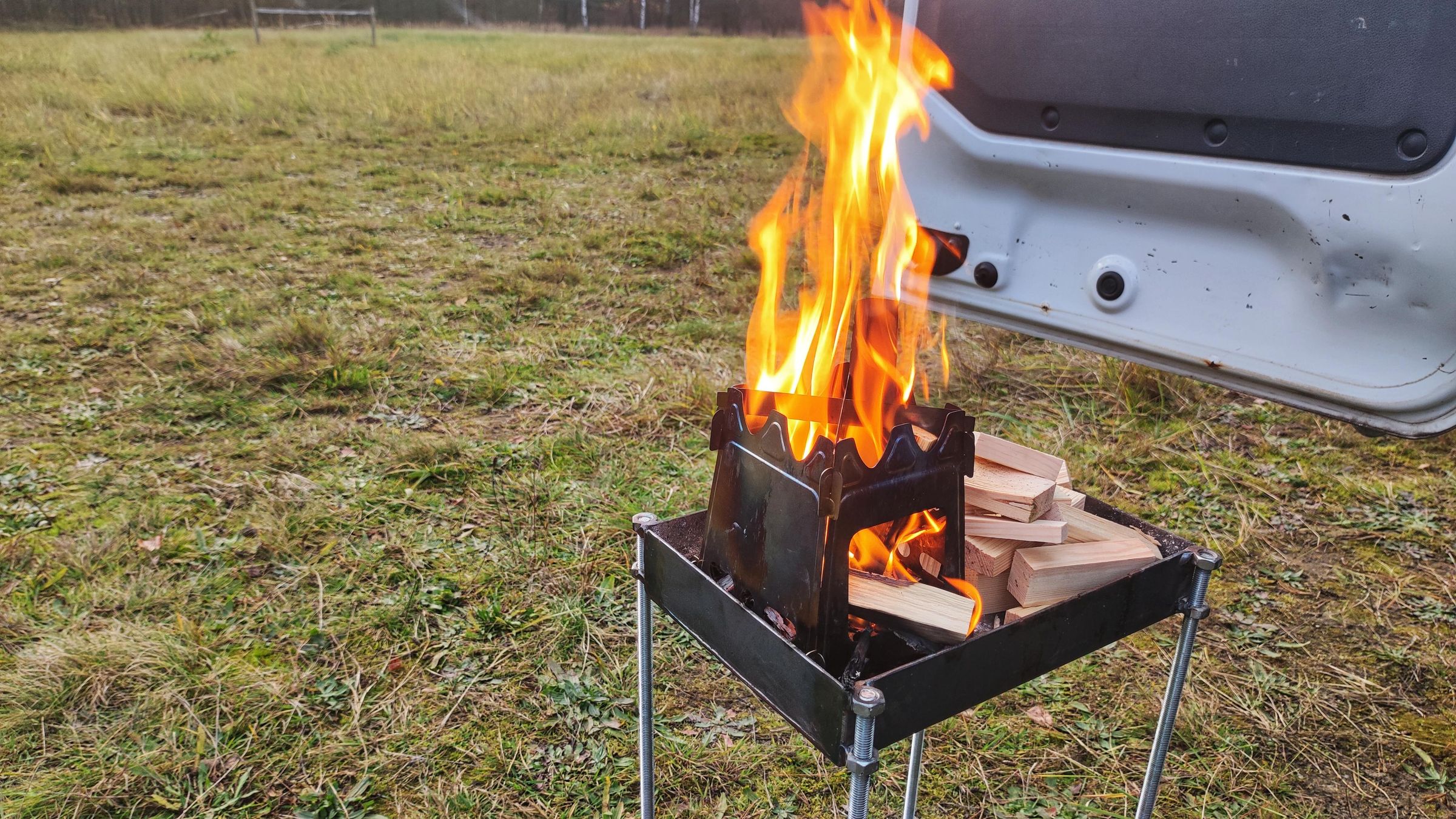 Build Your Own Camping Box in 10 Simple Steps. DIY Plan : 11 Steps ...