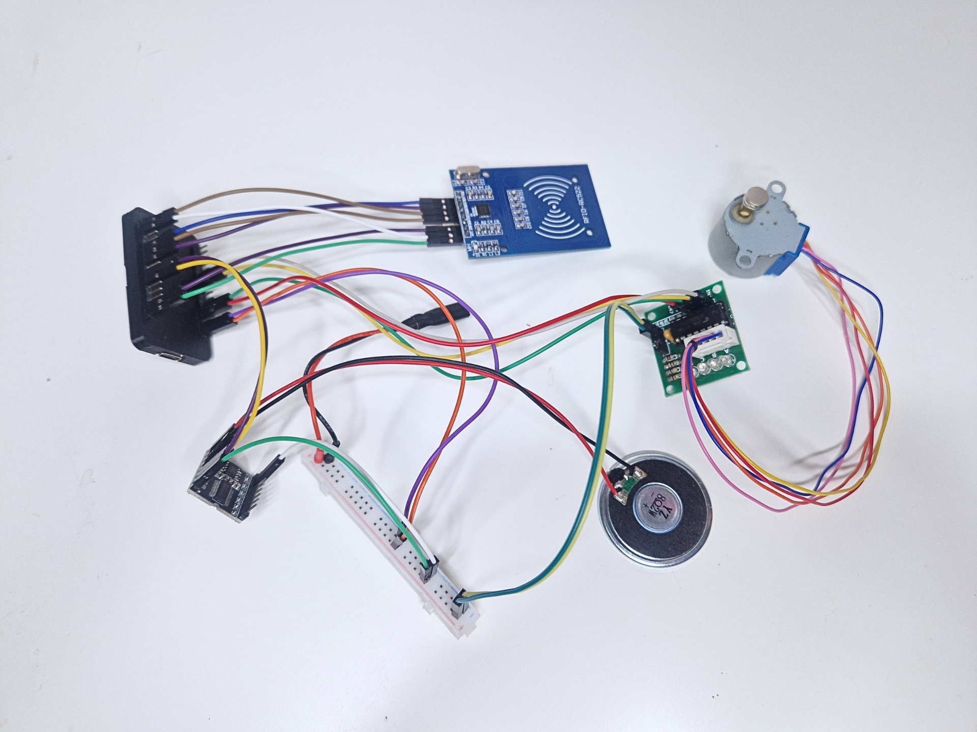 Build Your Own Working Cardboard Record Player : 9 Steps (with Pictures ...