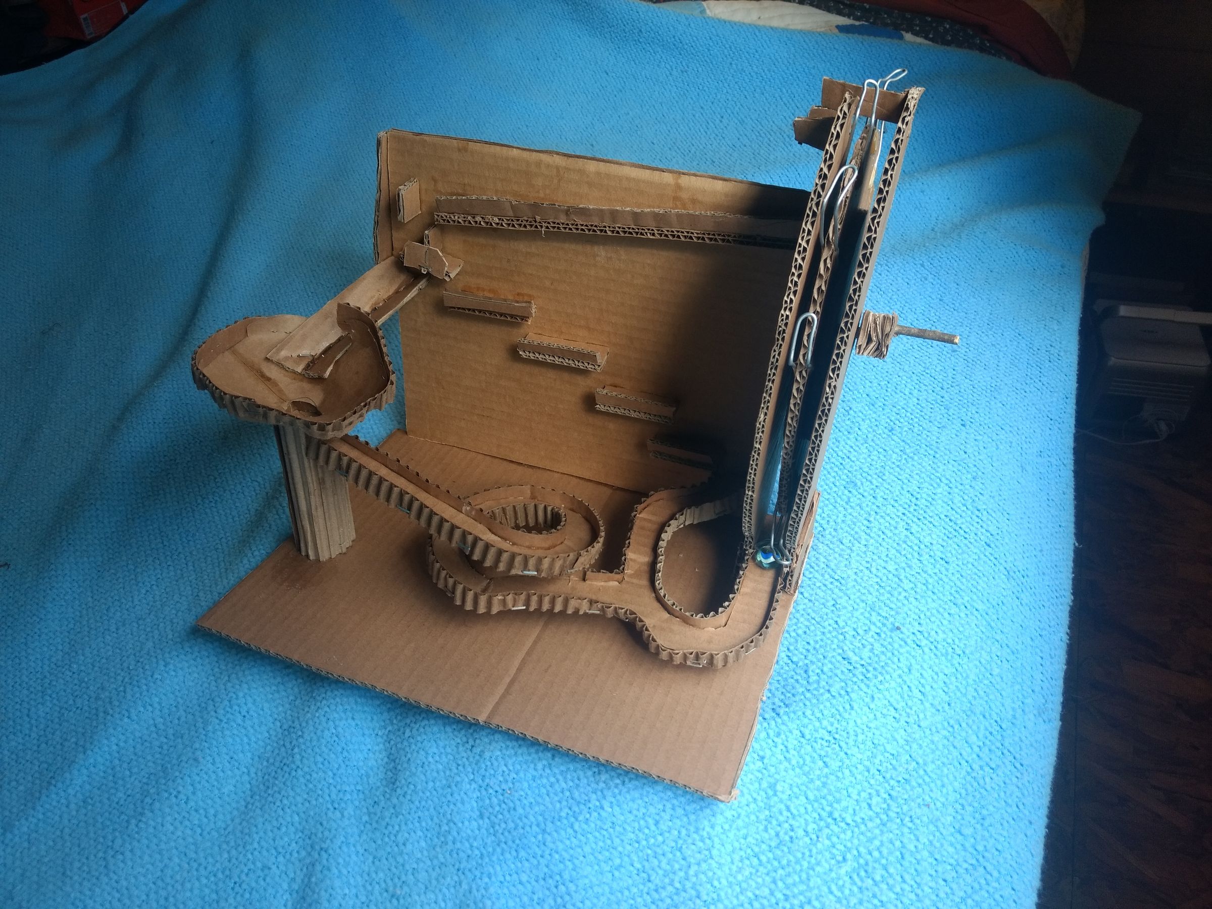 Continuous Cardboard Marble Run : 5 Steps - Instructables