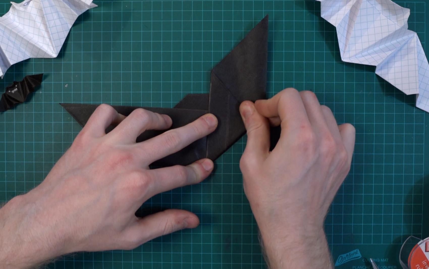 How to Make a Origami Bats : 7 Steps (with Pictures) - Instructables