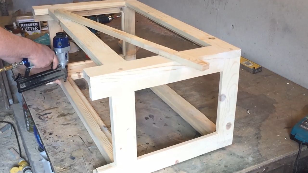 Storage Bench : 18 Steps (with Pictures) - Instructables