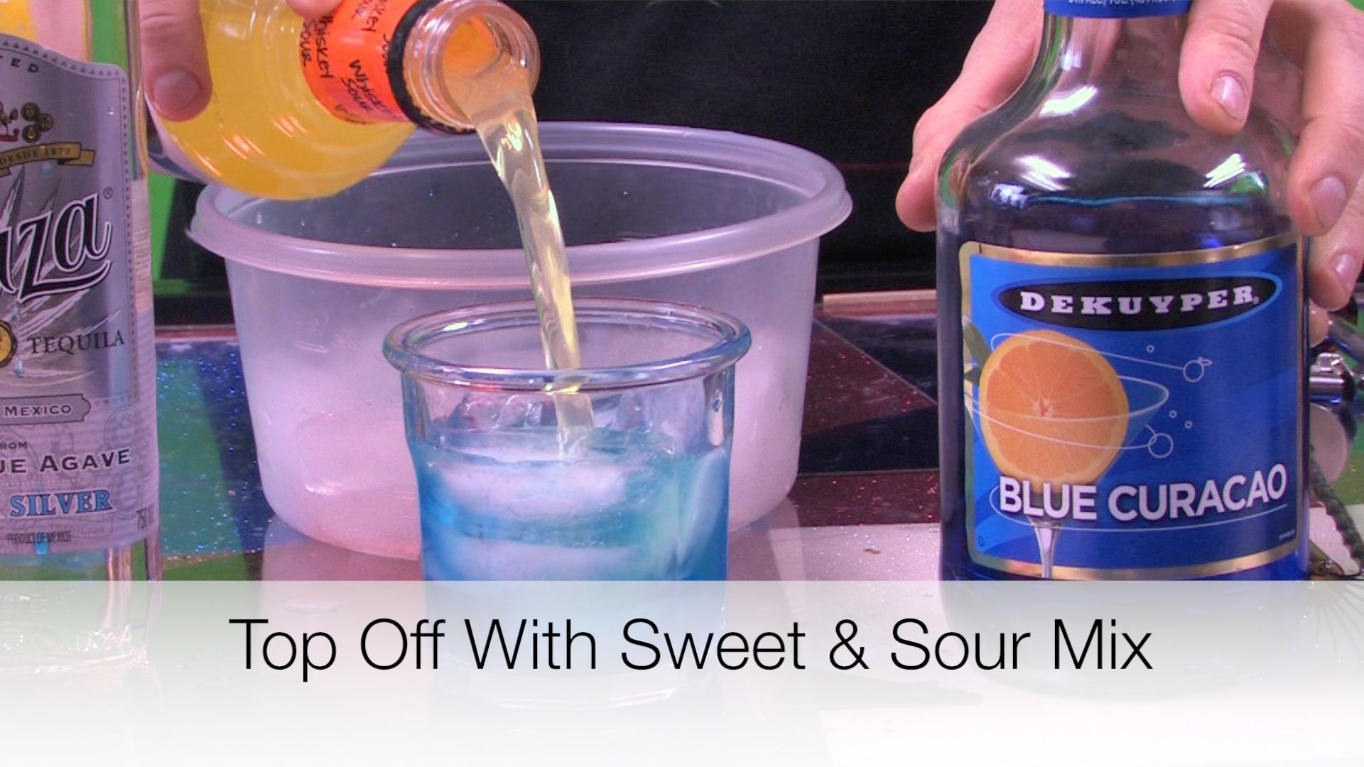 SuperBowl SeaHawks Drink : 3 Steps - Instructables