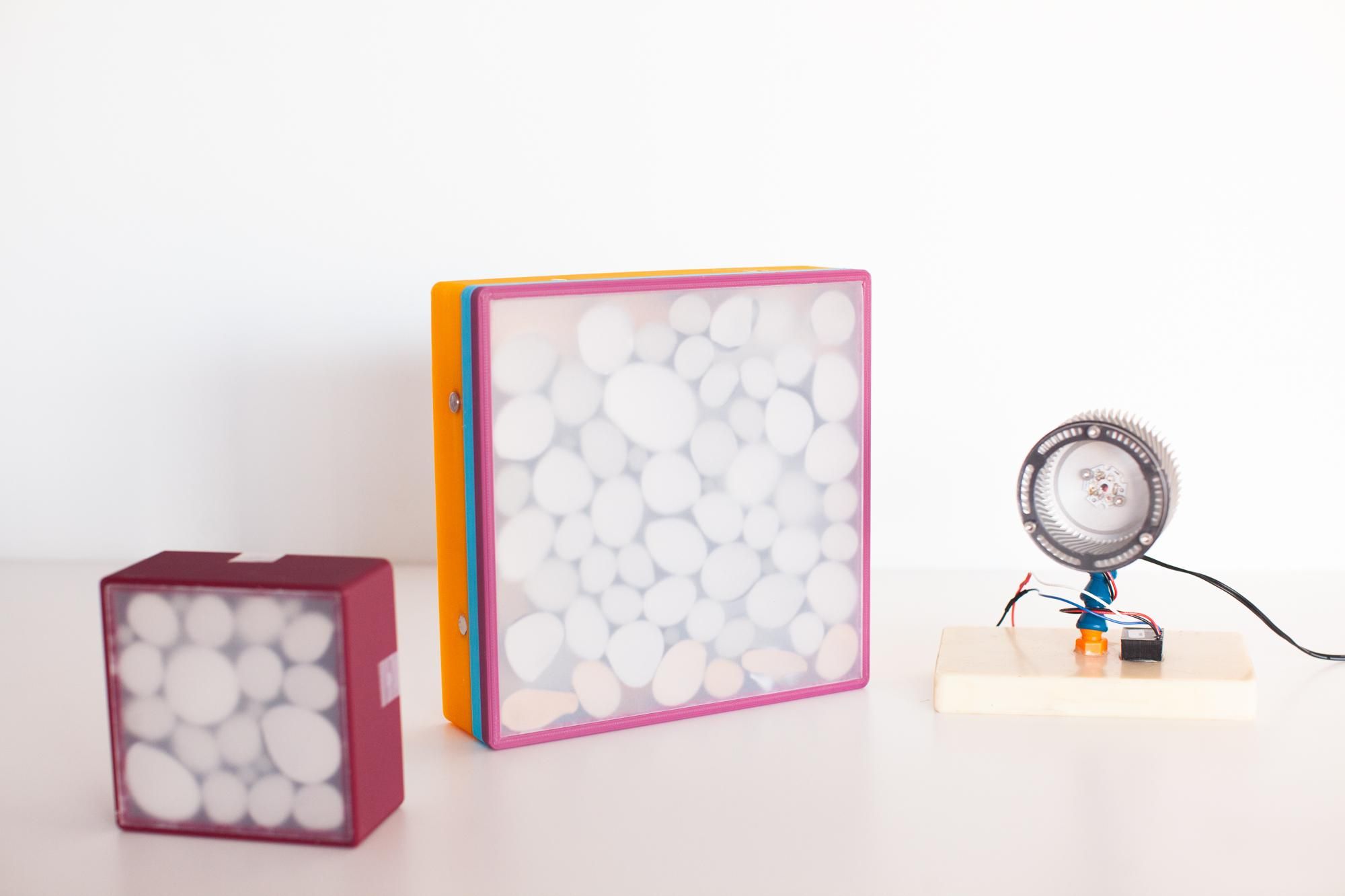 Build a Rainbow Lightbox to Make Pixelated Shadows : 8 Steps (with ...