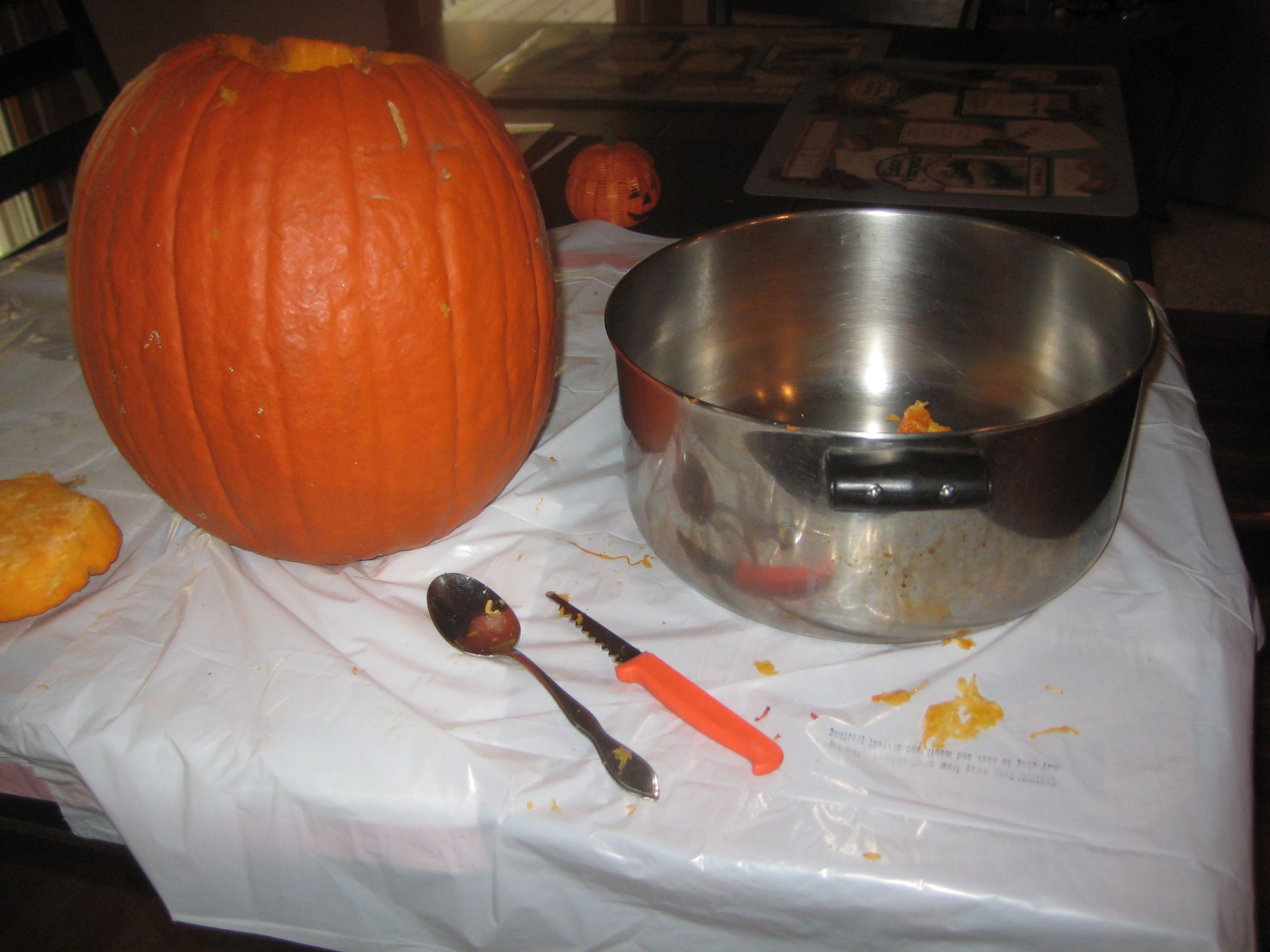 Jobs Pumpkin : 5 Steps - Instructables