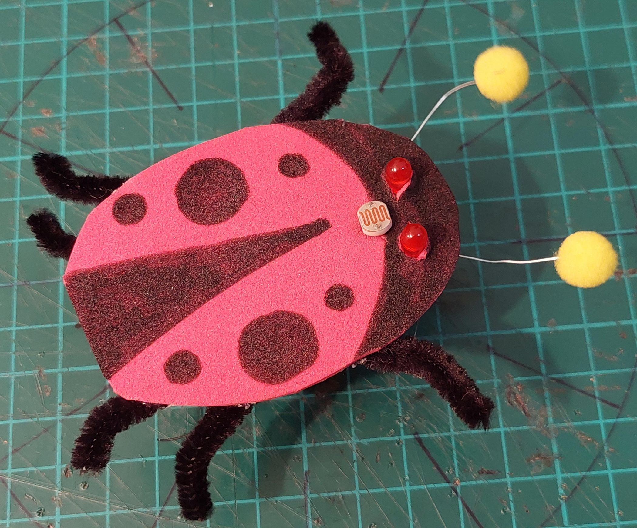 Light Dependent Robotic Bugs : 8 Steps (with Pictures) - Instructables