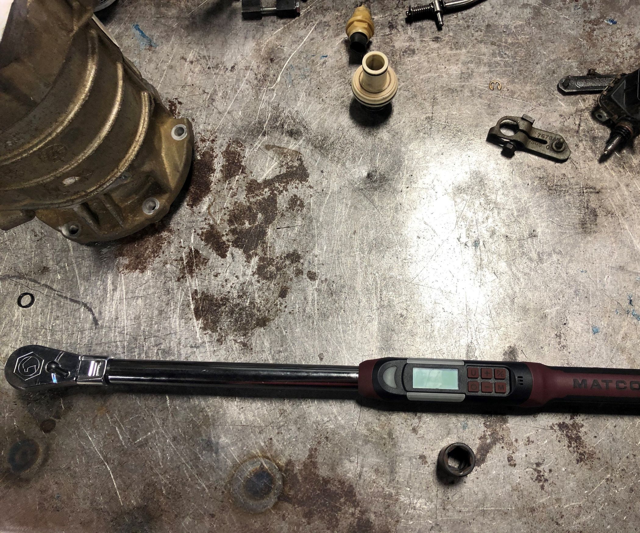 How to Use a Digital Torque Wrench : 5 Steps - Instructables