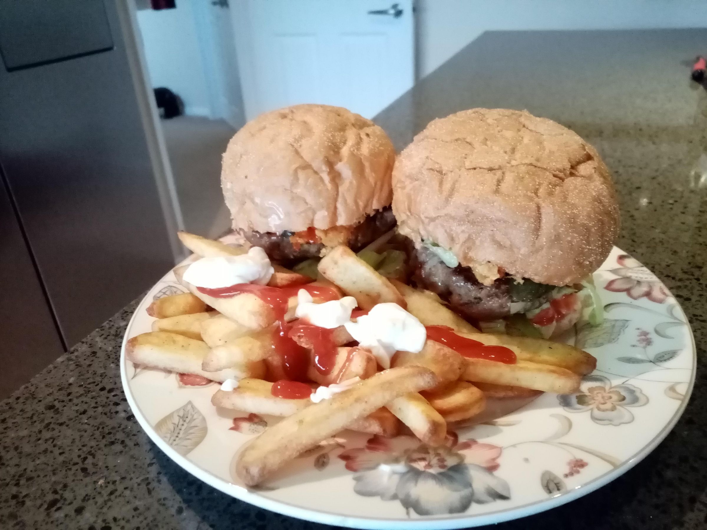 Beautiful Burgers : 10 Steps (with Pictures) - Instructables