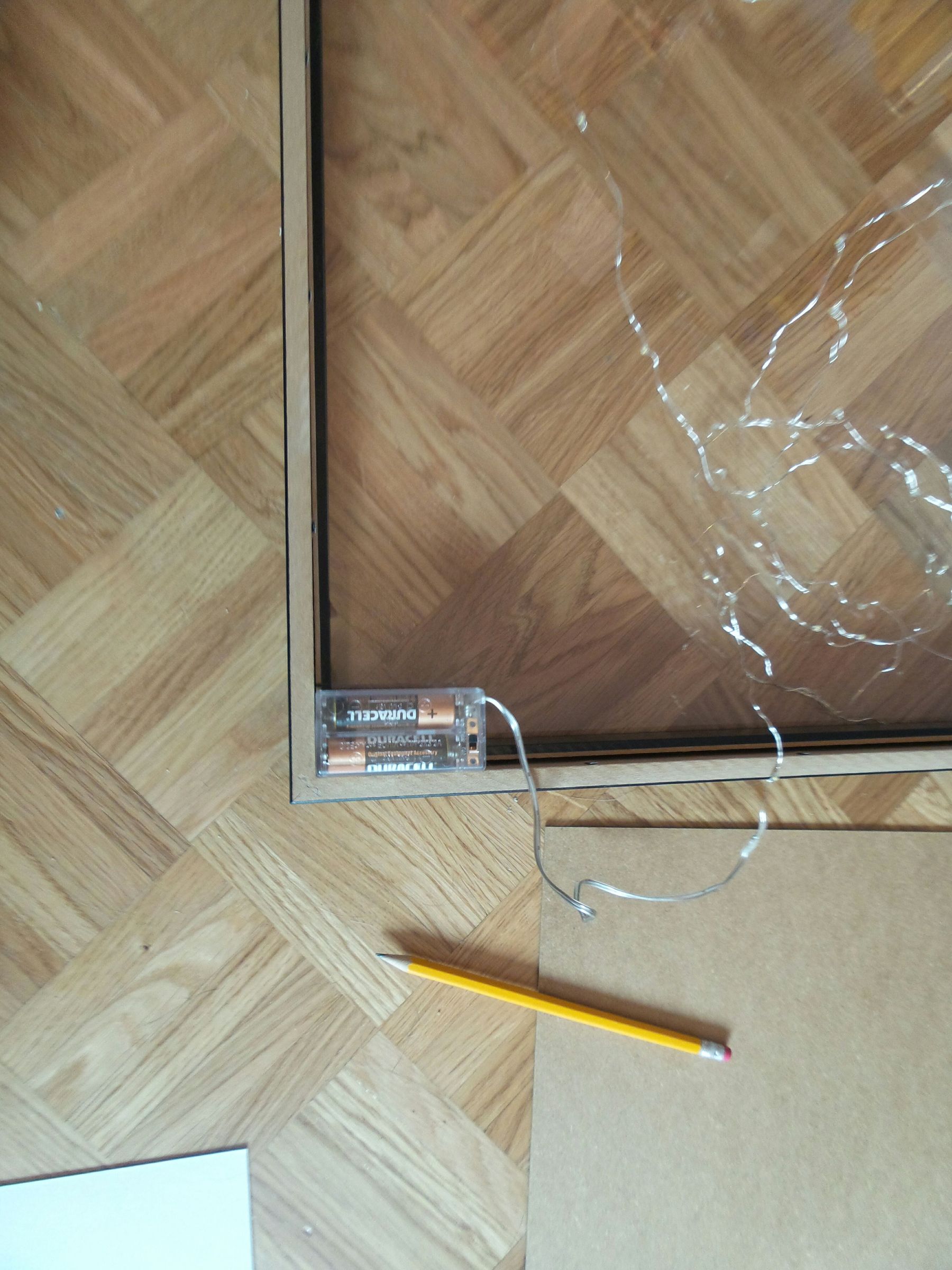 Backlit Frame Lightbox : 4 Steps - Instructables