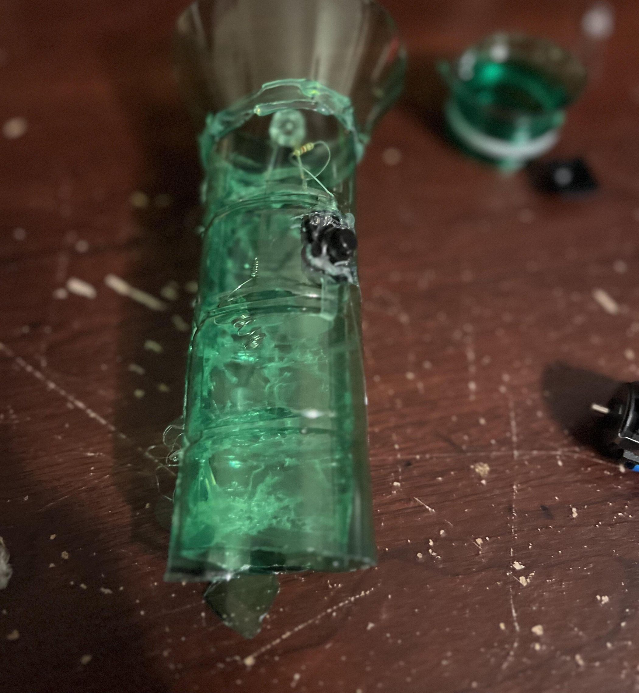 Green Flashlight : 5 Steps - Instructables
