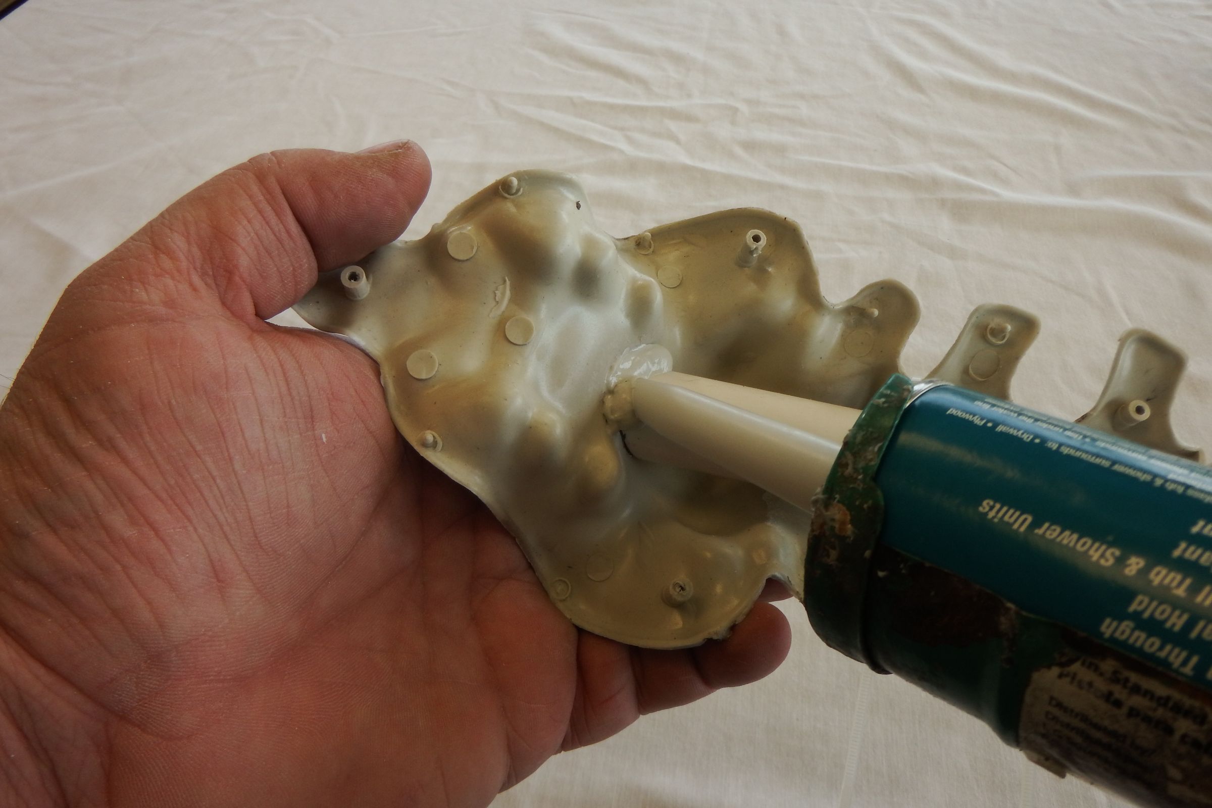 Hack and Repair Plastic Halloween Skeletons : 9 Steps - Instructables