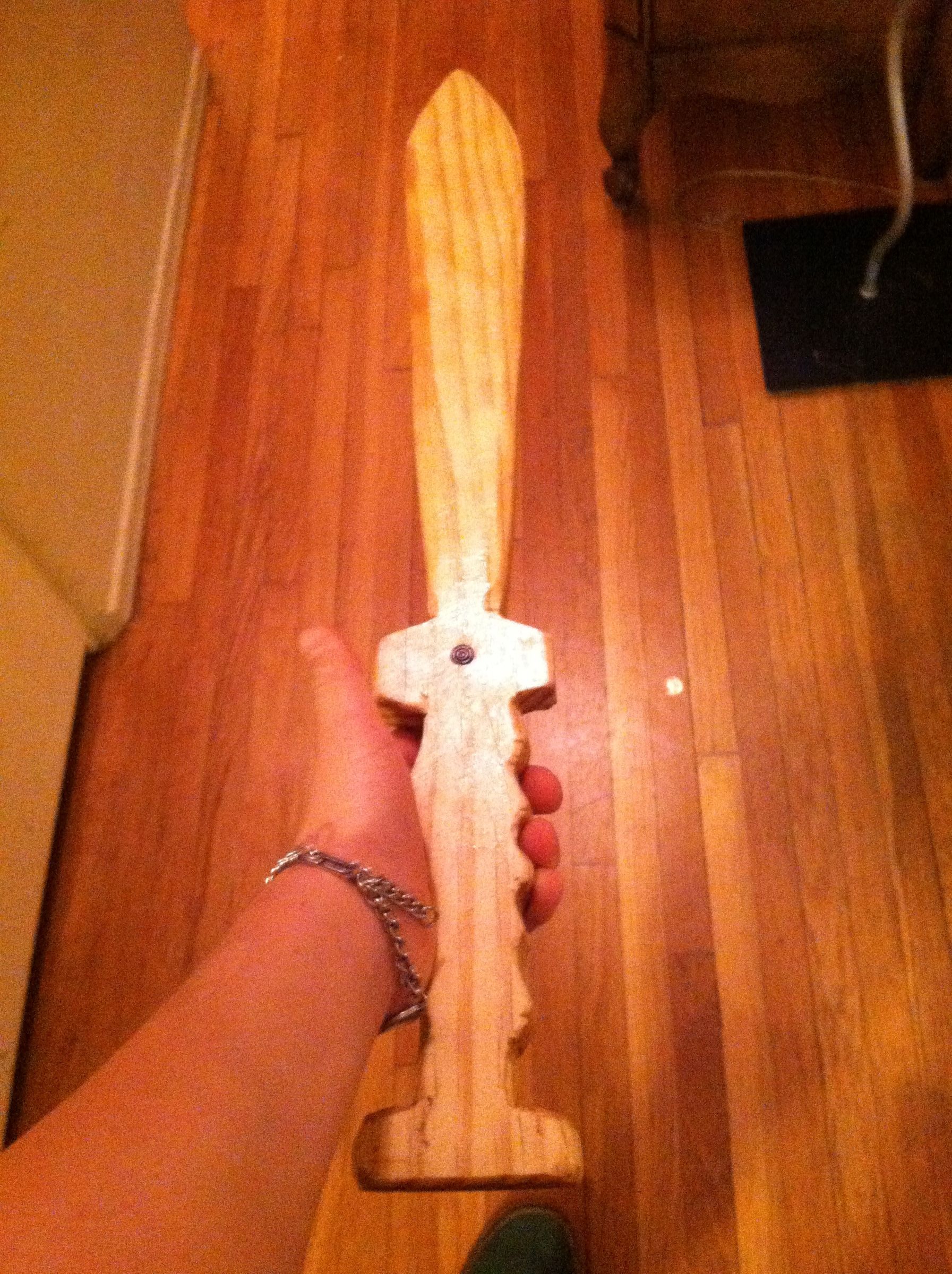 Wooden Sword : 10 Steps - Instructables