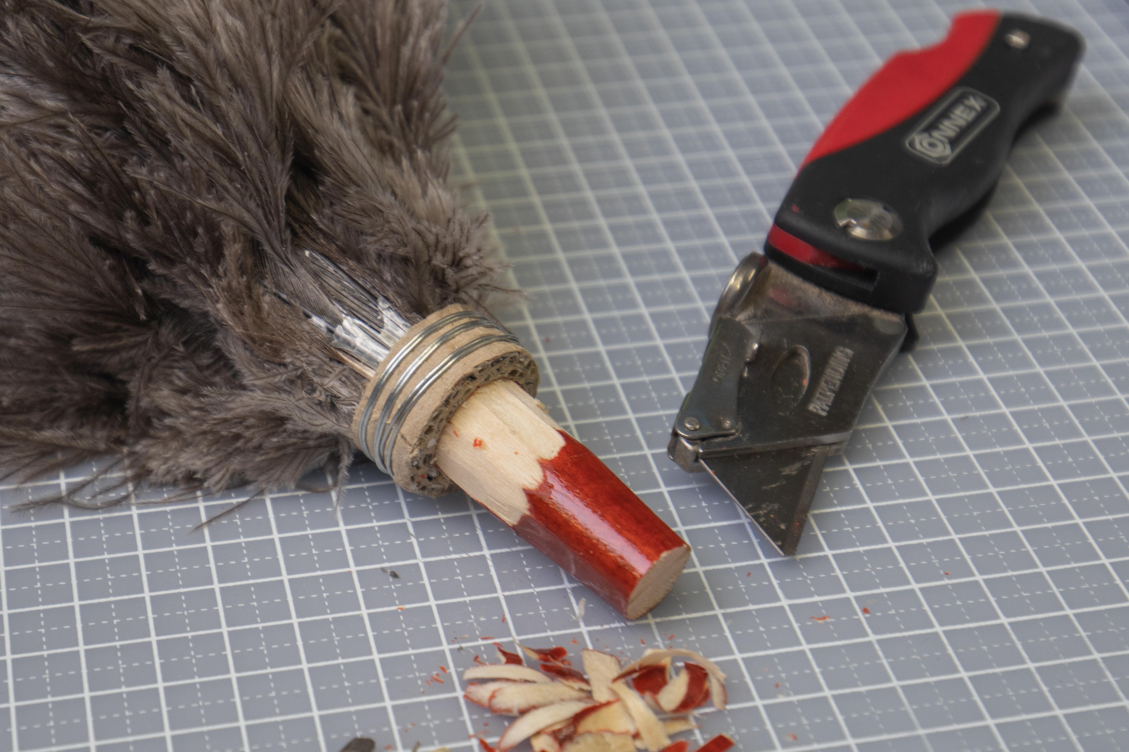 Beauty and the Beast Feather Duster : 13 Steps (with Pictures ...