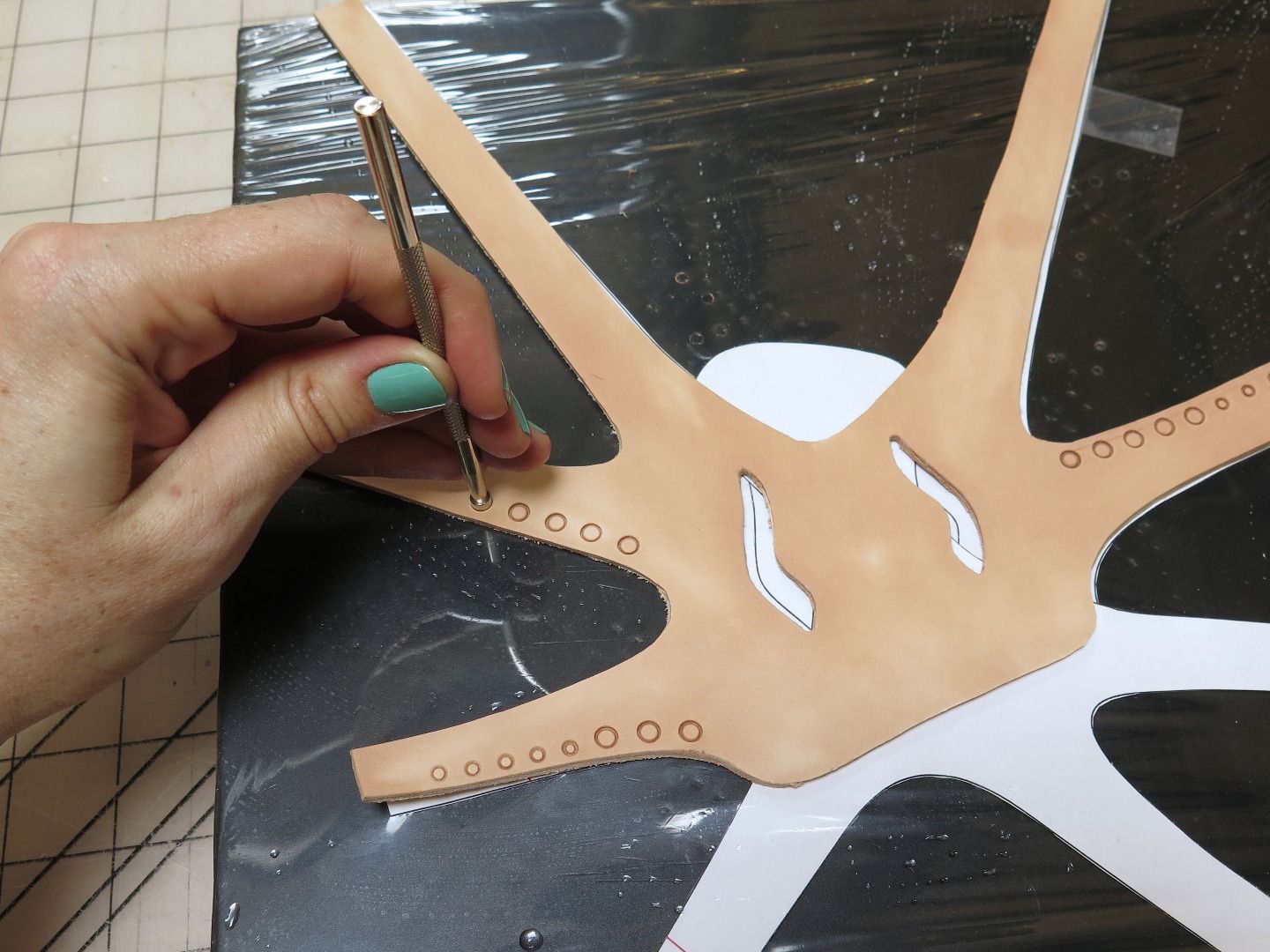 Leather Octopus Sandals : 28 Steps (with Pictures) - Instructables