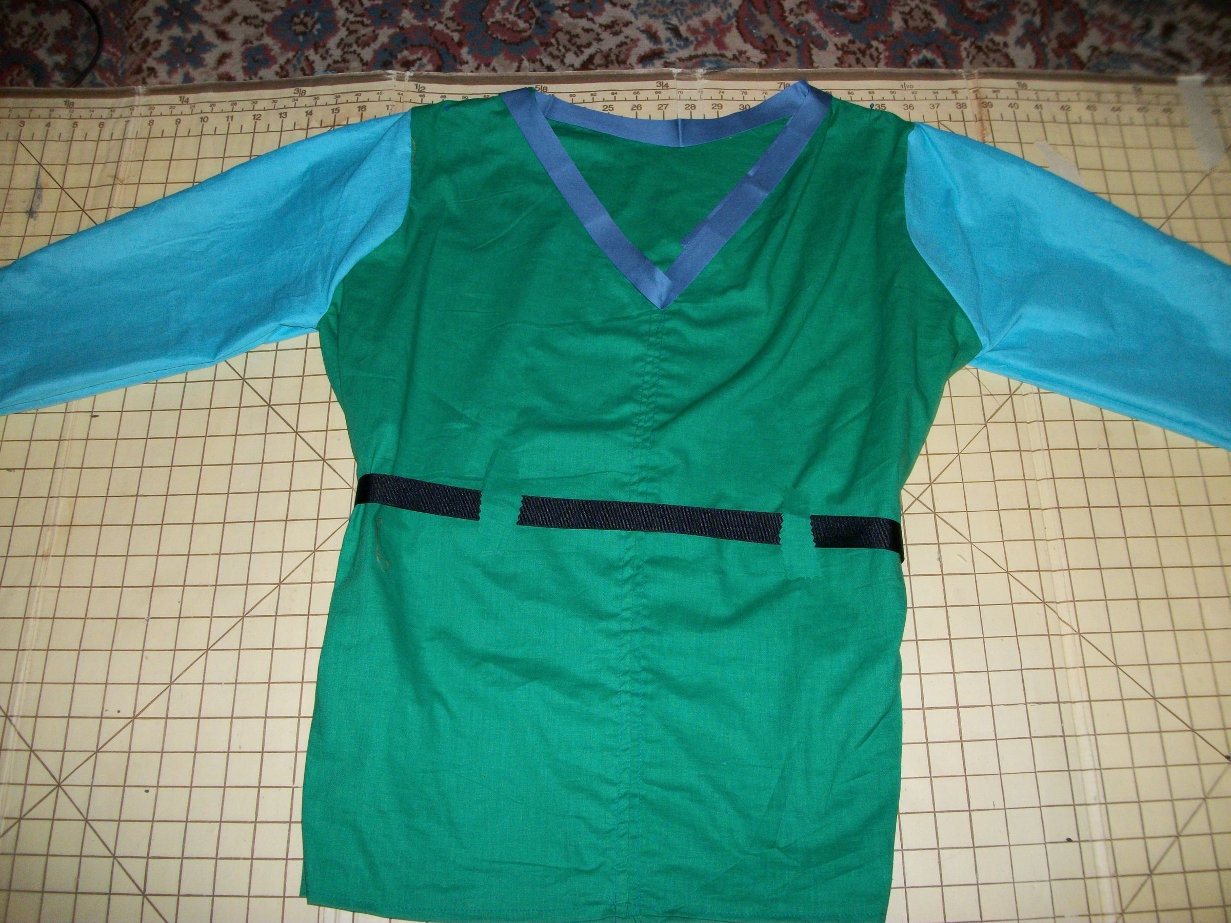 Easy-to-make Top, No Pattern Needed. : 10 Steps - Instructables