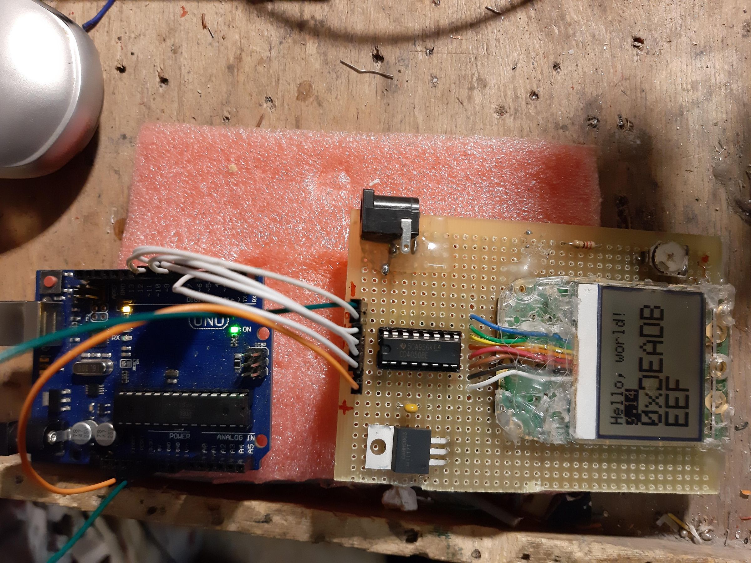 Salvaging a NOKIA 3310 LCD and Using It With Arduino : 6 Steps ...