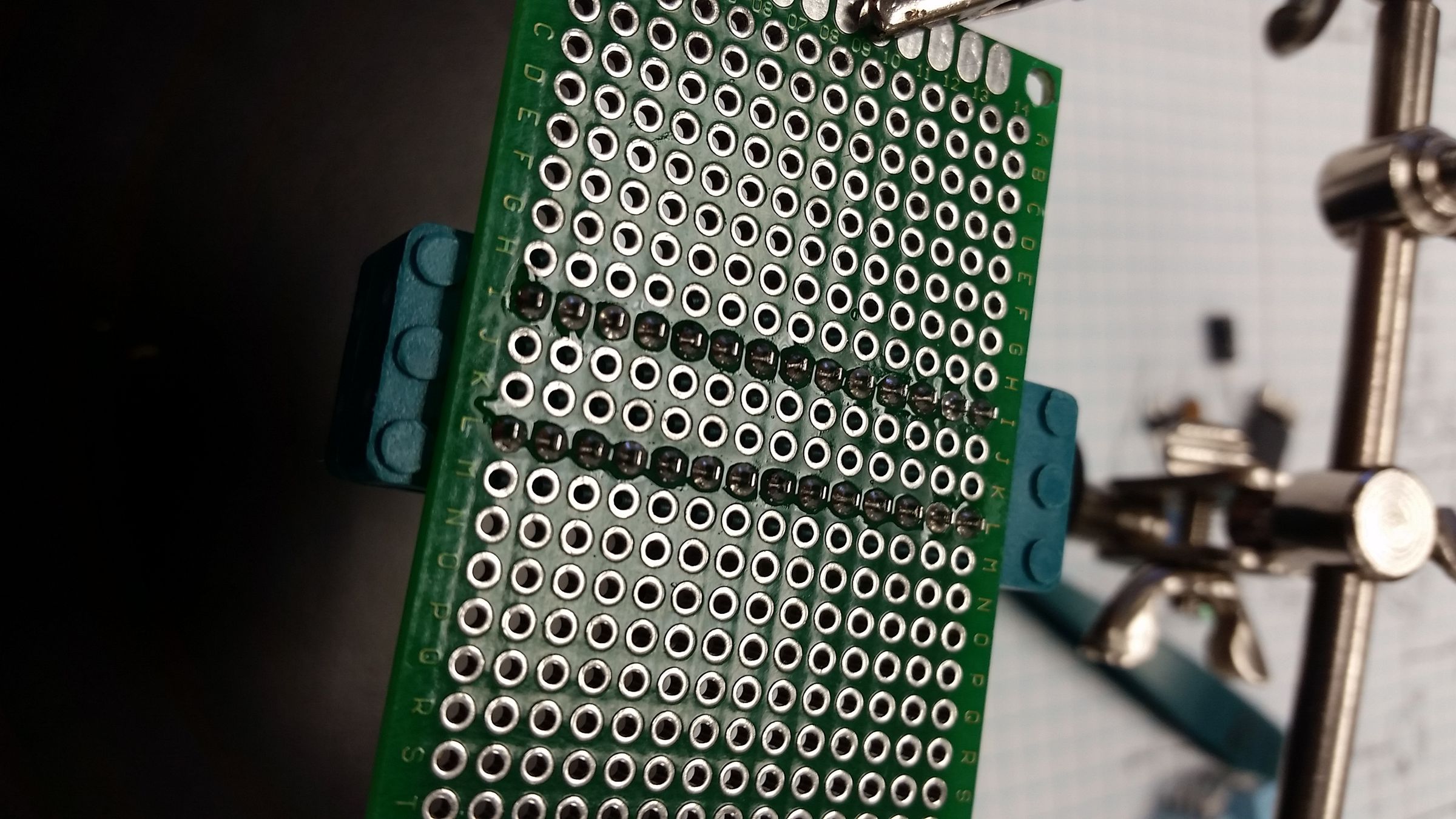 ZIF Attiny "Arduino As ISP" Programmer With External Clock : 11 Steps ...