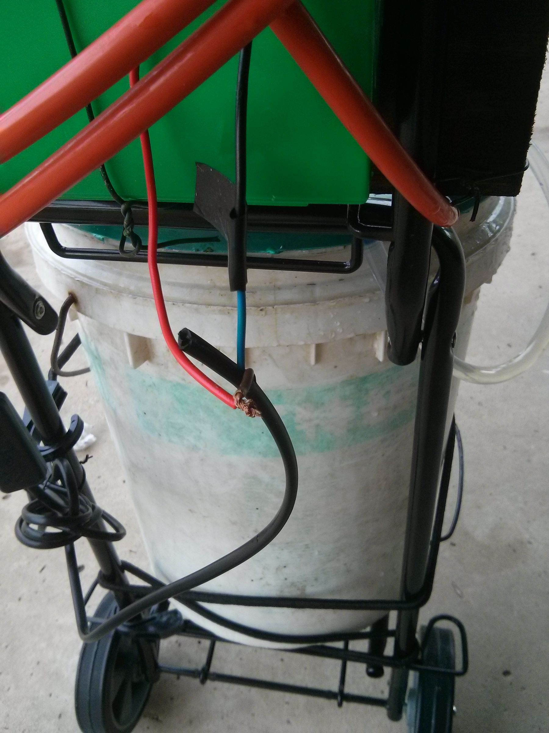 DIY Electric Sprayer Tank : 3 Steps - Instructables