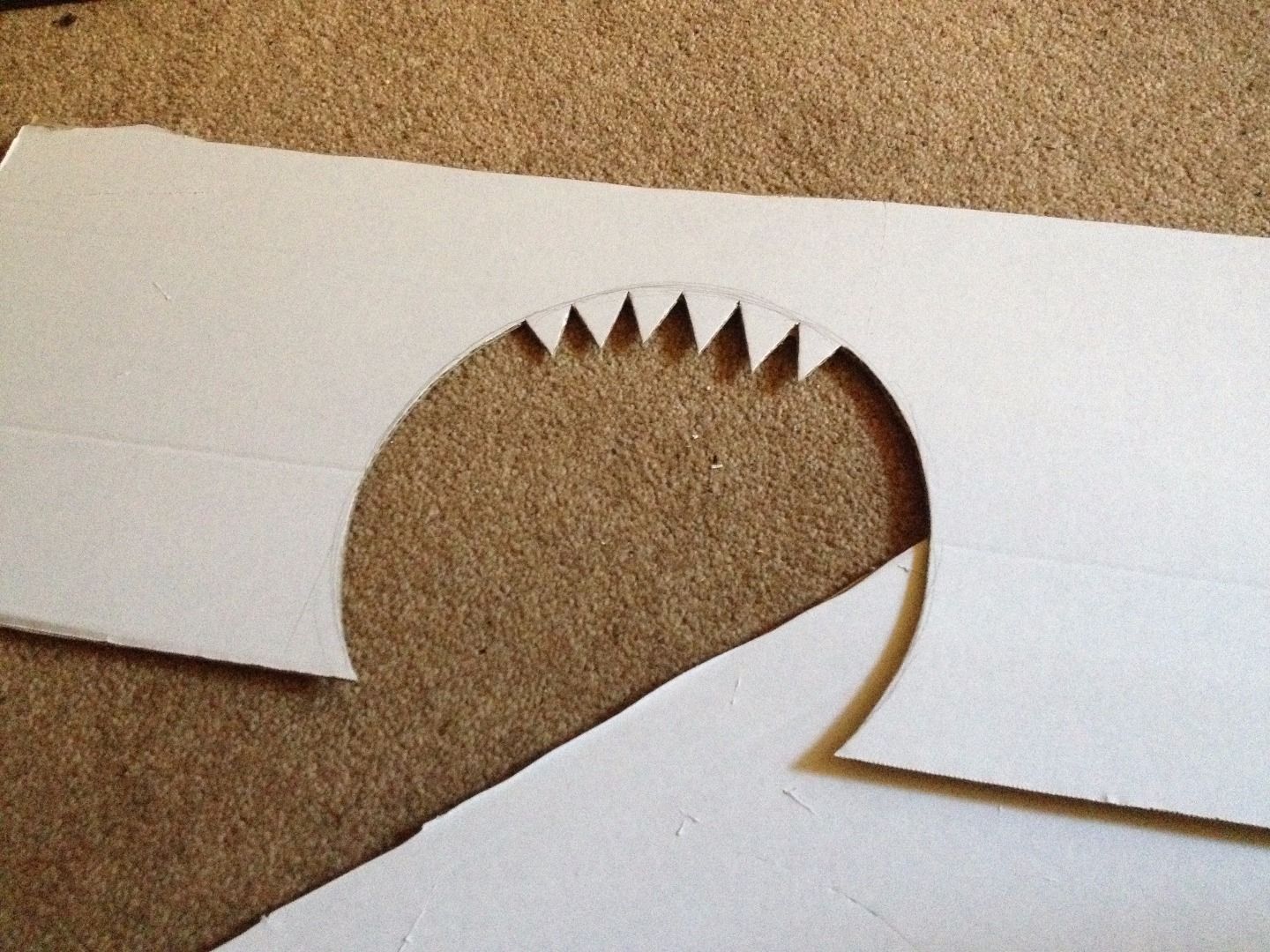 Cheap and Cheerful "CaTable" : 6 Steps (with Pictures) - Instructables