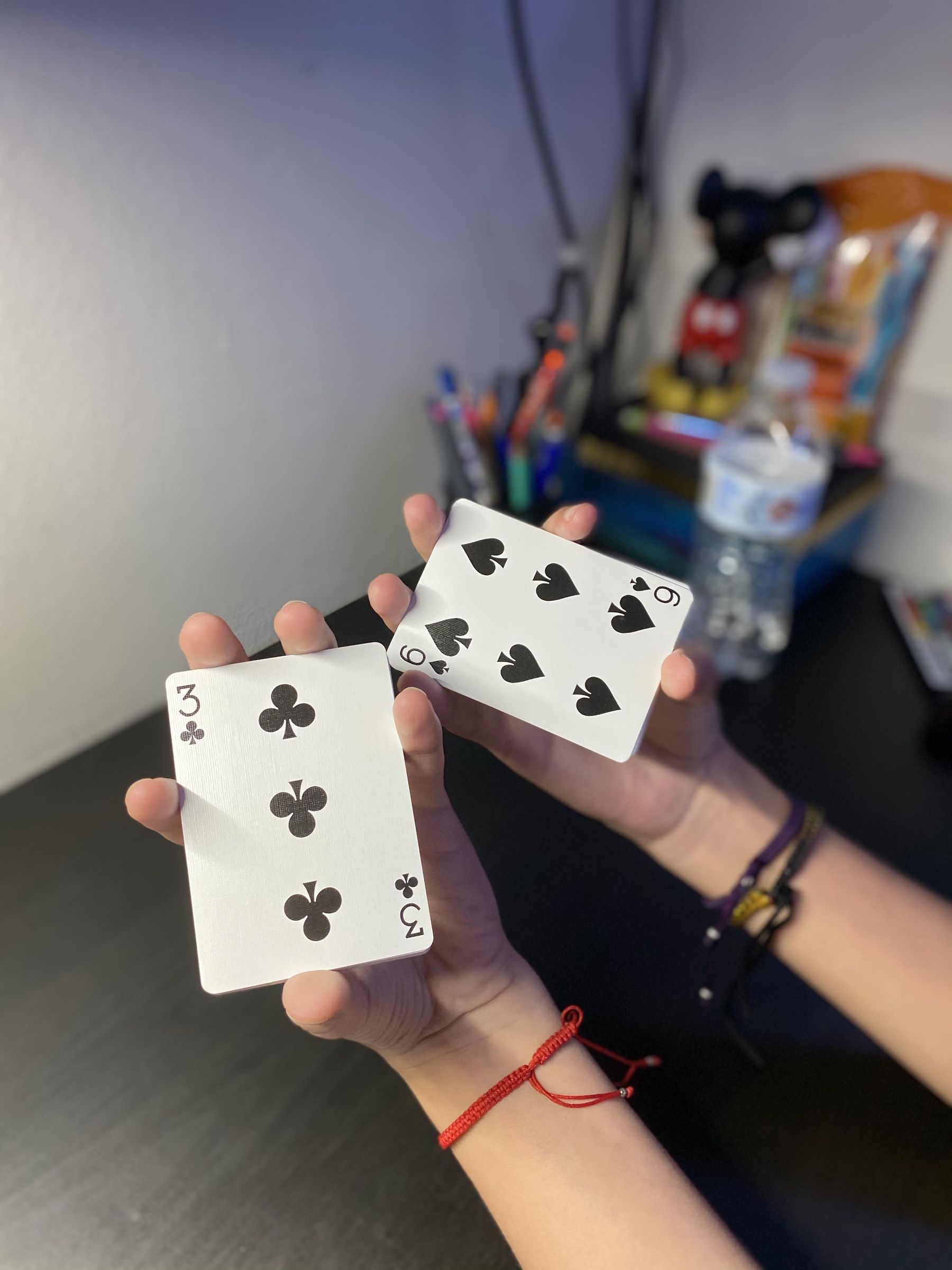 Shuffling a Deck of Cards : 7 Steps - Instructables