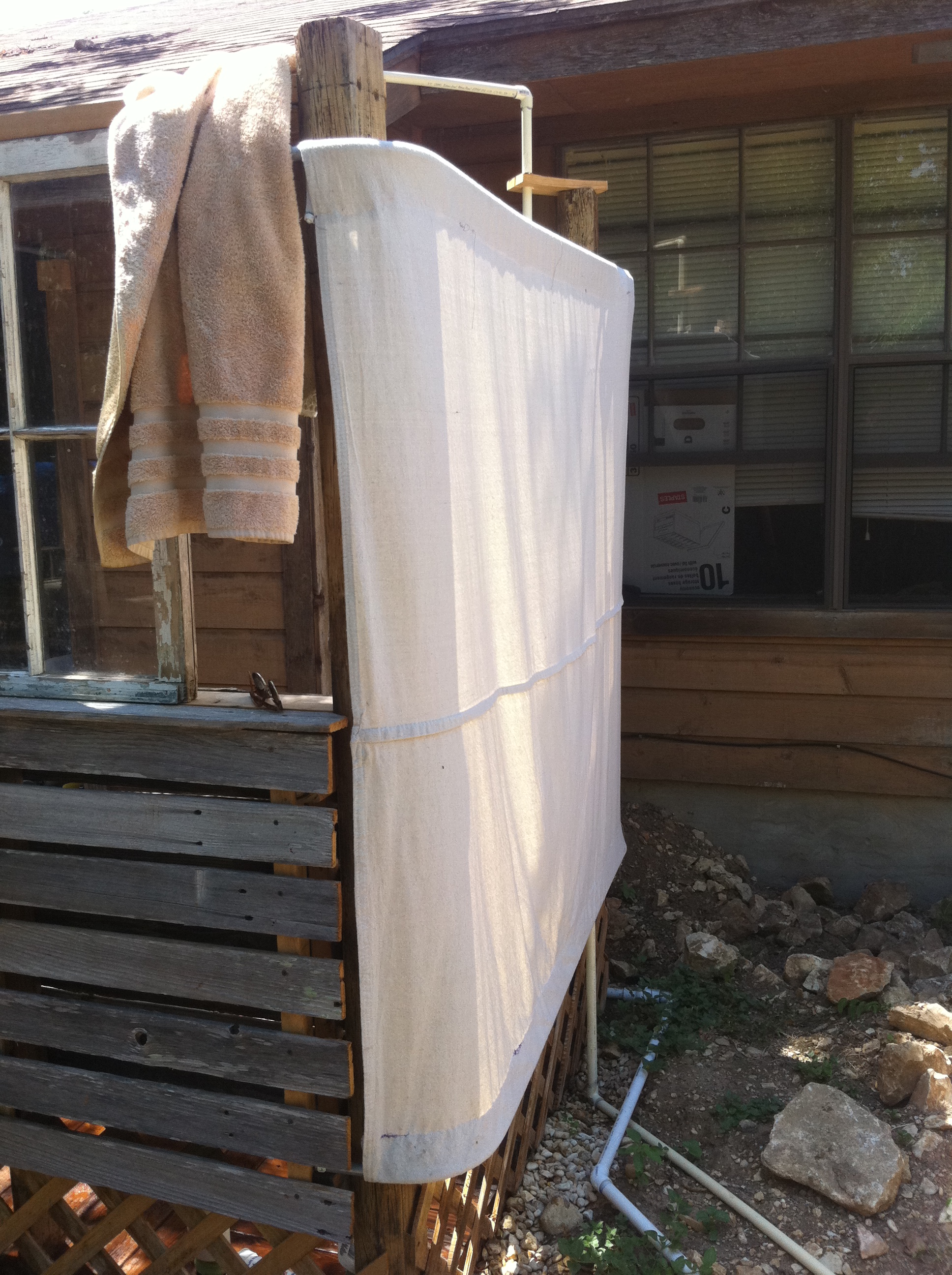 Solar Outdoor Shower : 9 Steps - Instructables