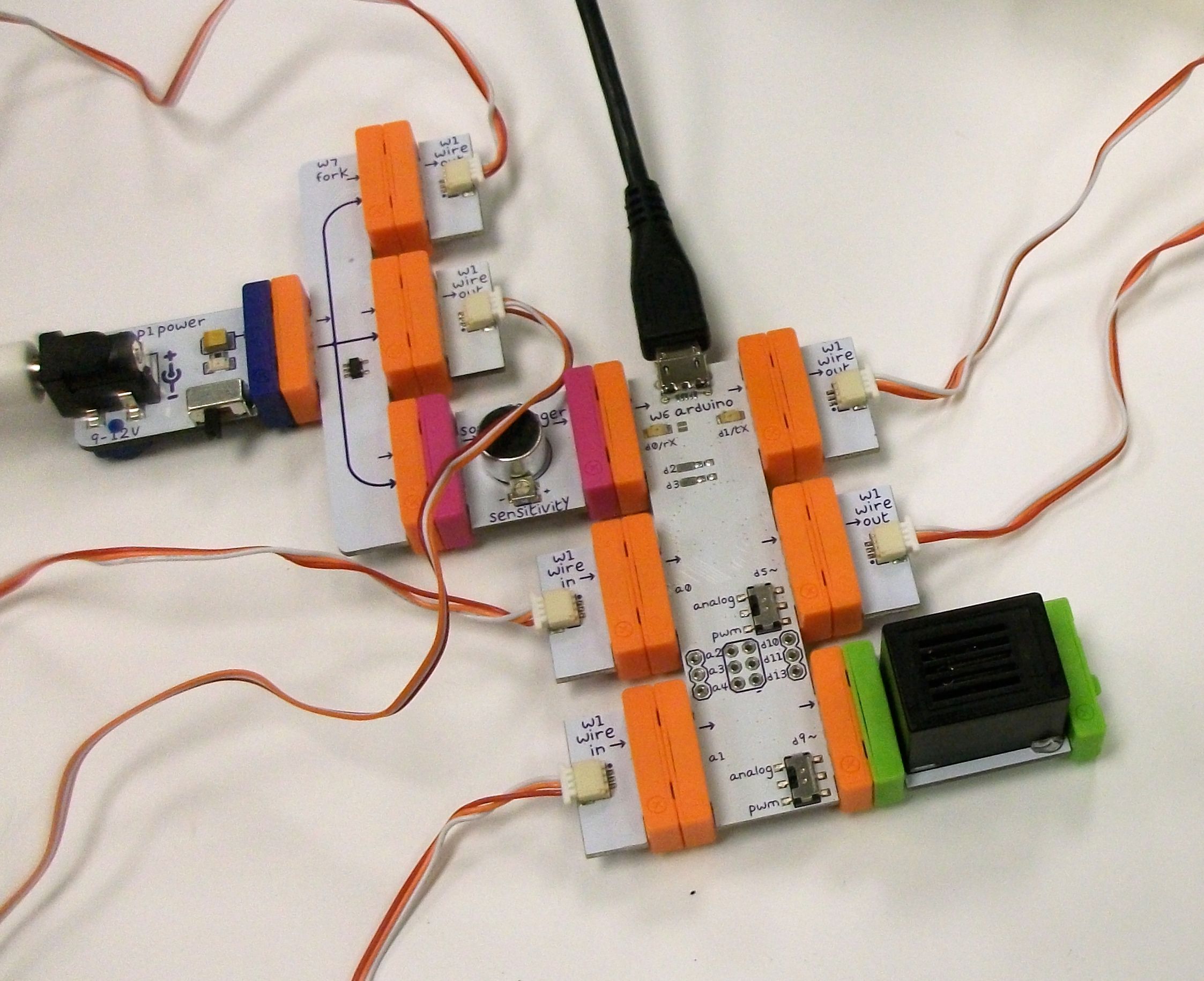 Papercraft Automata Race Game LittleBits Circuit : 7 Steps (with ...