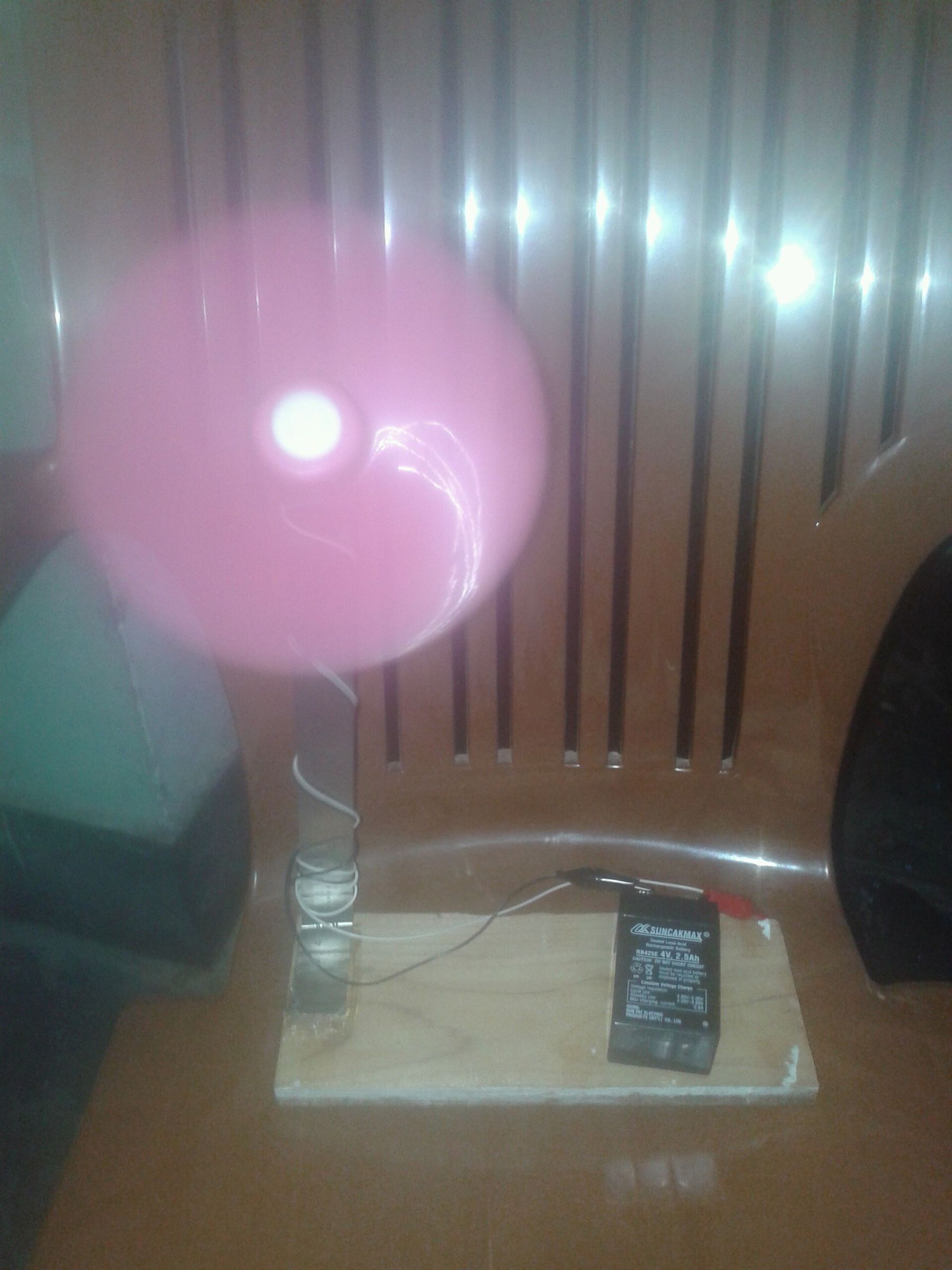 DIY : the Emergency and Rechargeable Fan for Summer. : 6 Steps ...
