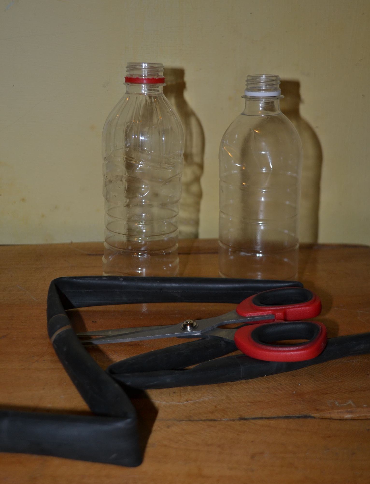 WATER TUBE LEVEL (from Scraps) : 6 Steps (with Pictures) - Instructables