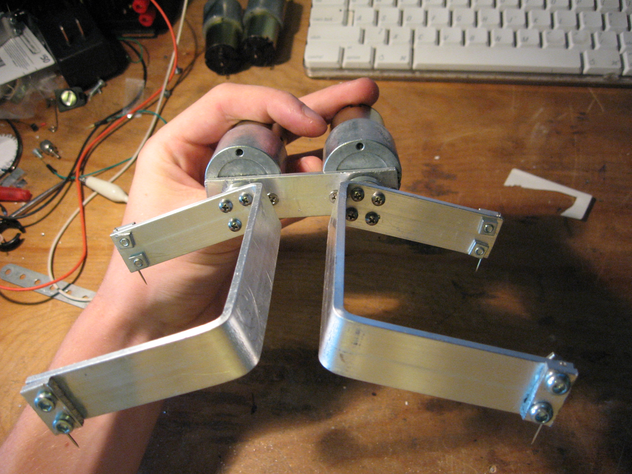 Tree Climbing Robot : 20 Steps (with Pictures) - Instructables