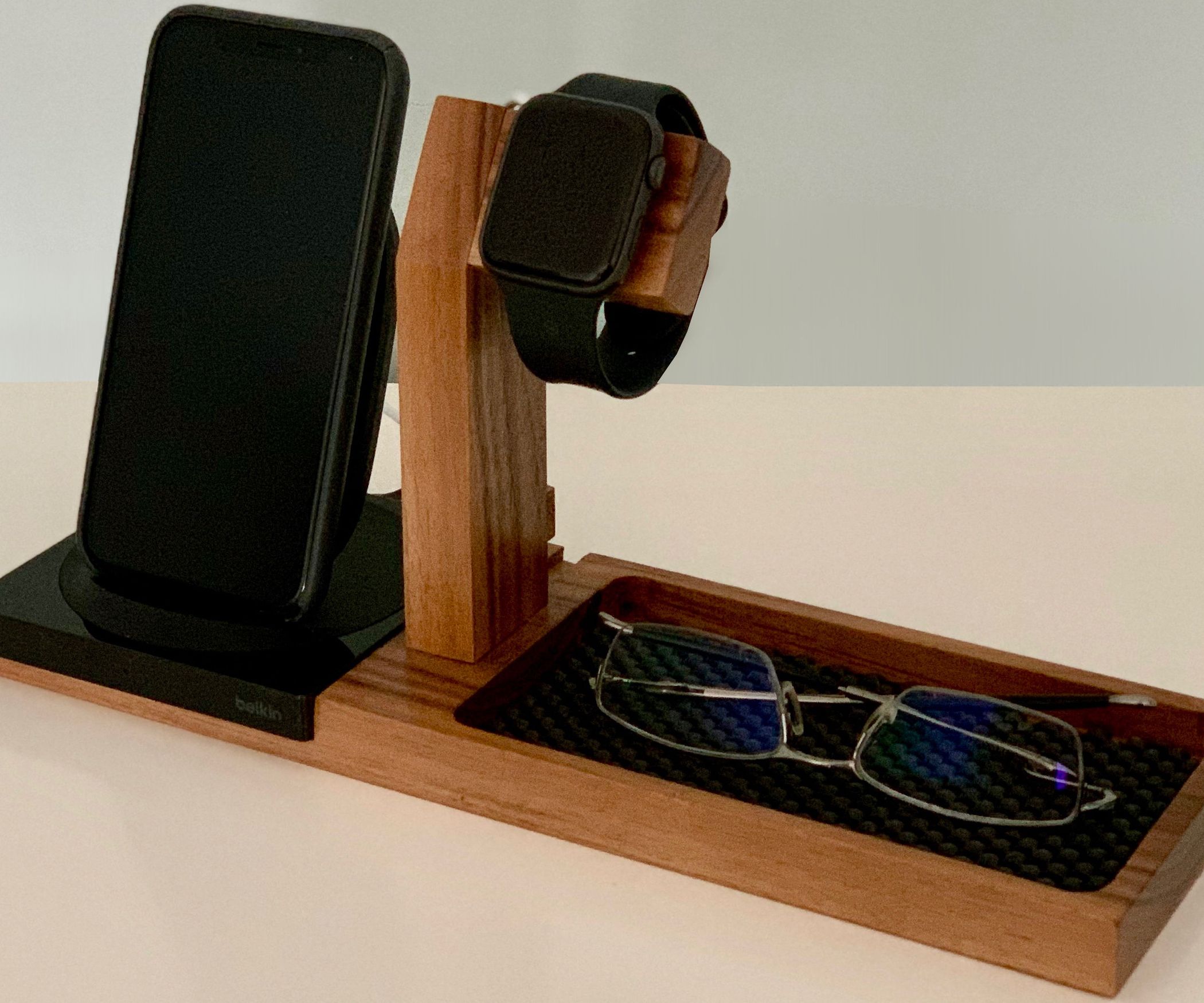 Make a Phone, Watch, and Glasses Stand With Integrated Charging : 16 ...